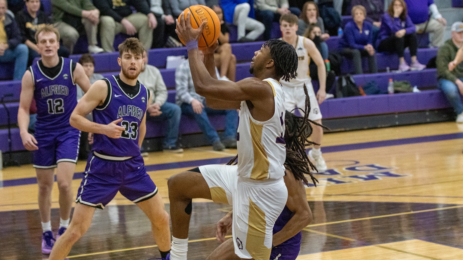 Men's Hoops Battles to 80-68 Victory Over Alfred - Nazareth University ...