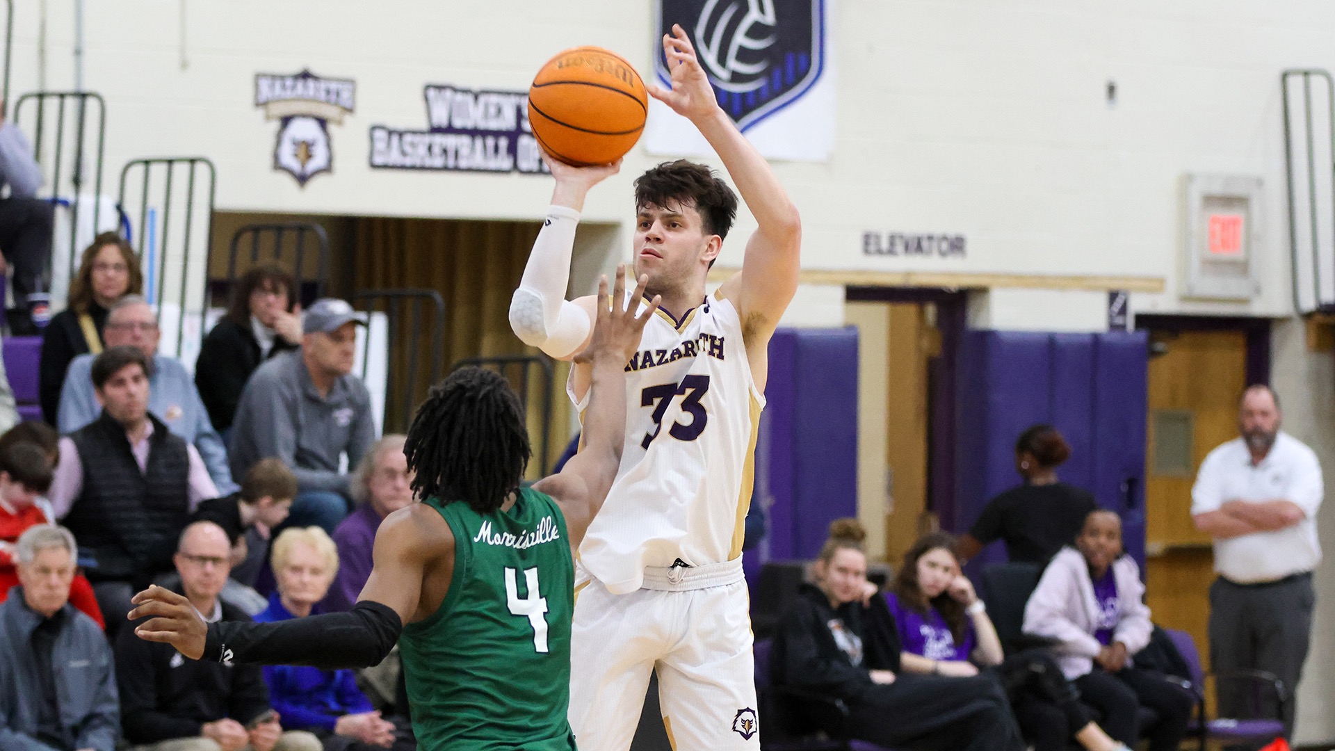 Men's Hoops Wins 10th-Straight, 89-78 Over Morrisville on Senior Day ...