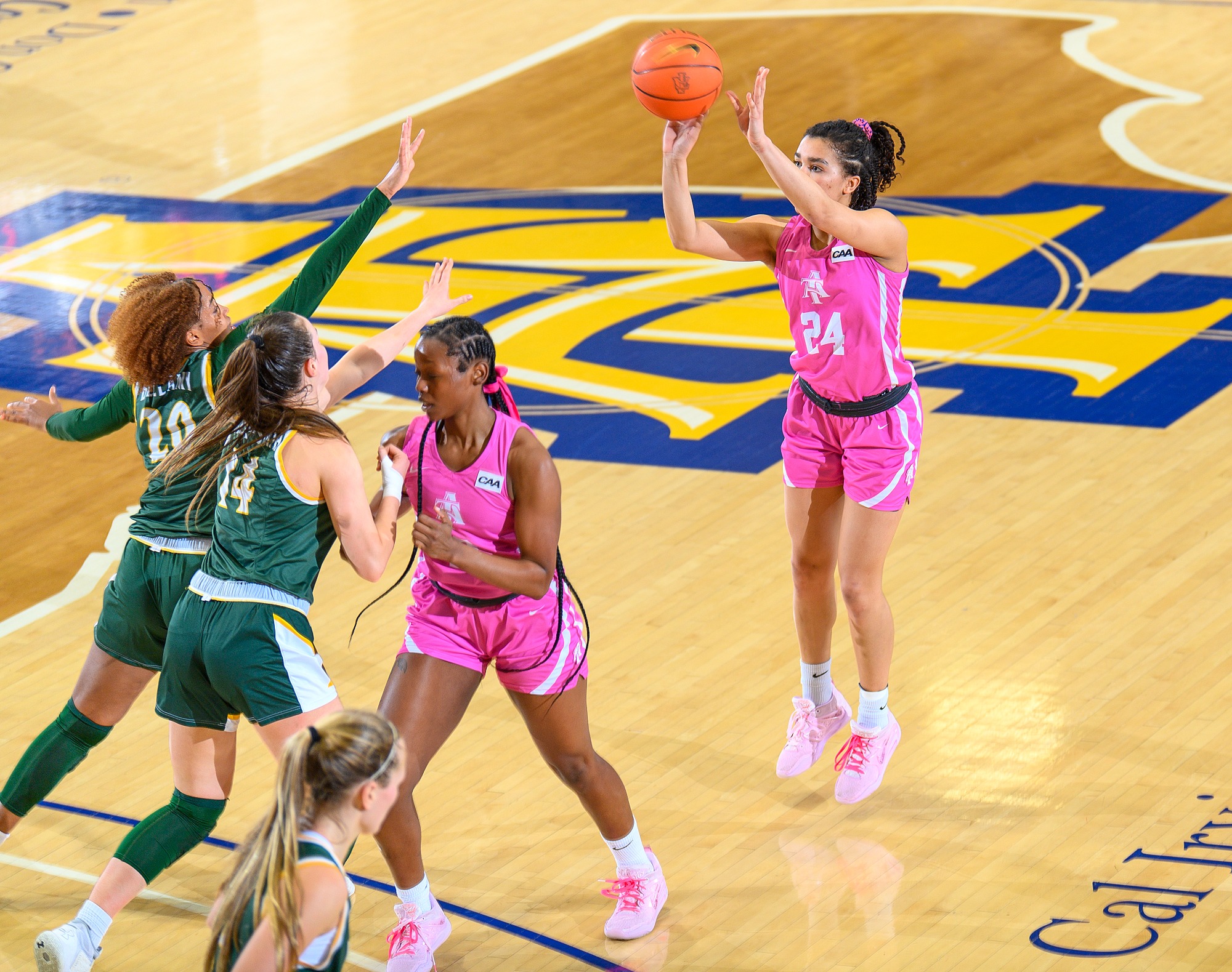 A&T Loses Second Straight With Loss to W&M - North Carolina A&T