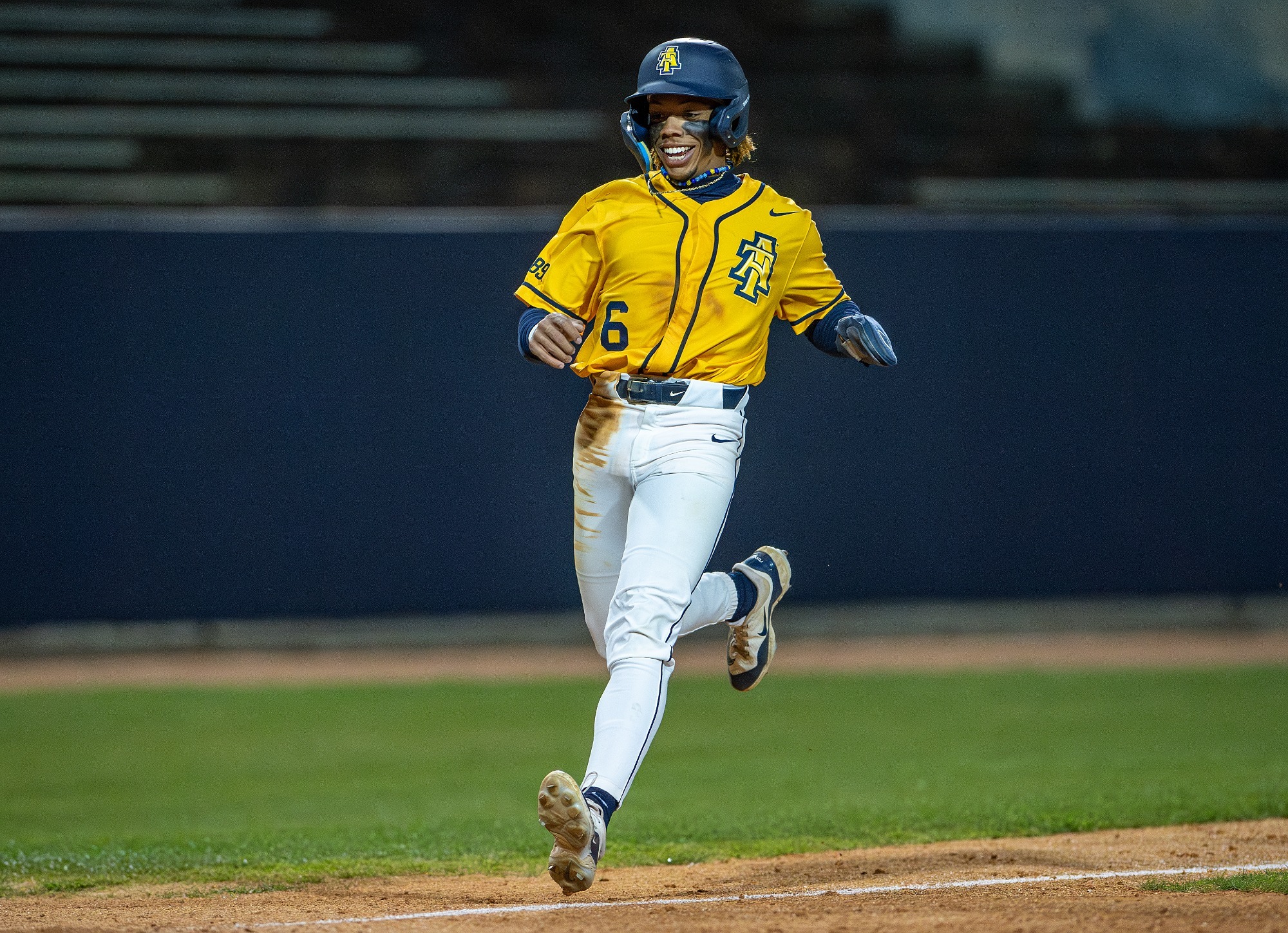 Davidson Beats A&T In Home-Run Filled Game - North Carolina A&T