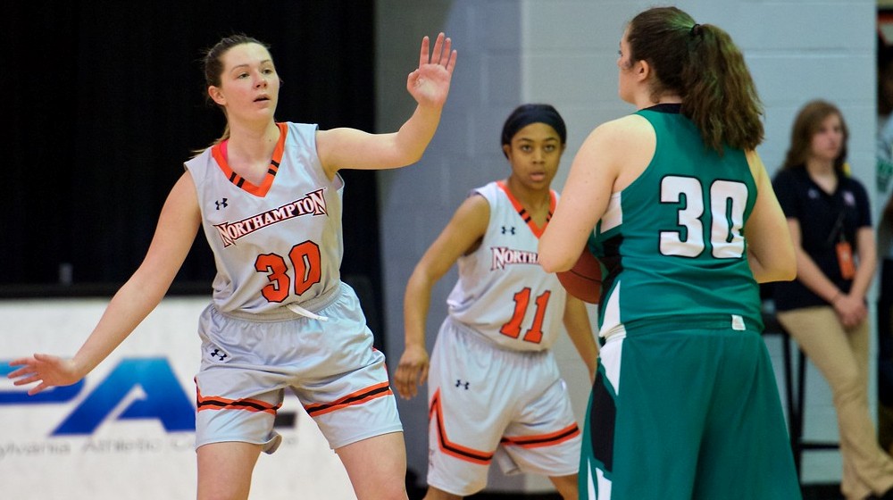 Laura Sweger - 2016-17 - Women's Basketball - Northampton Community ...