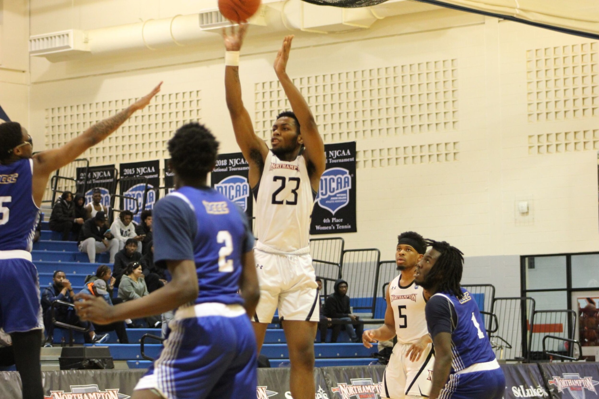 Elijah Hamilton - 2023-24 - Men's Basketball - Northampton Community ...