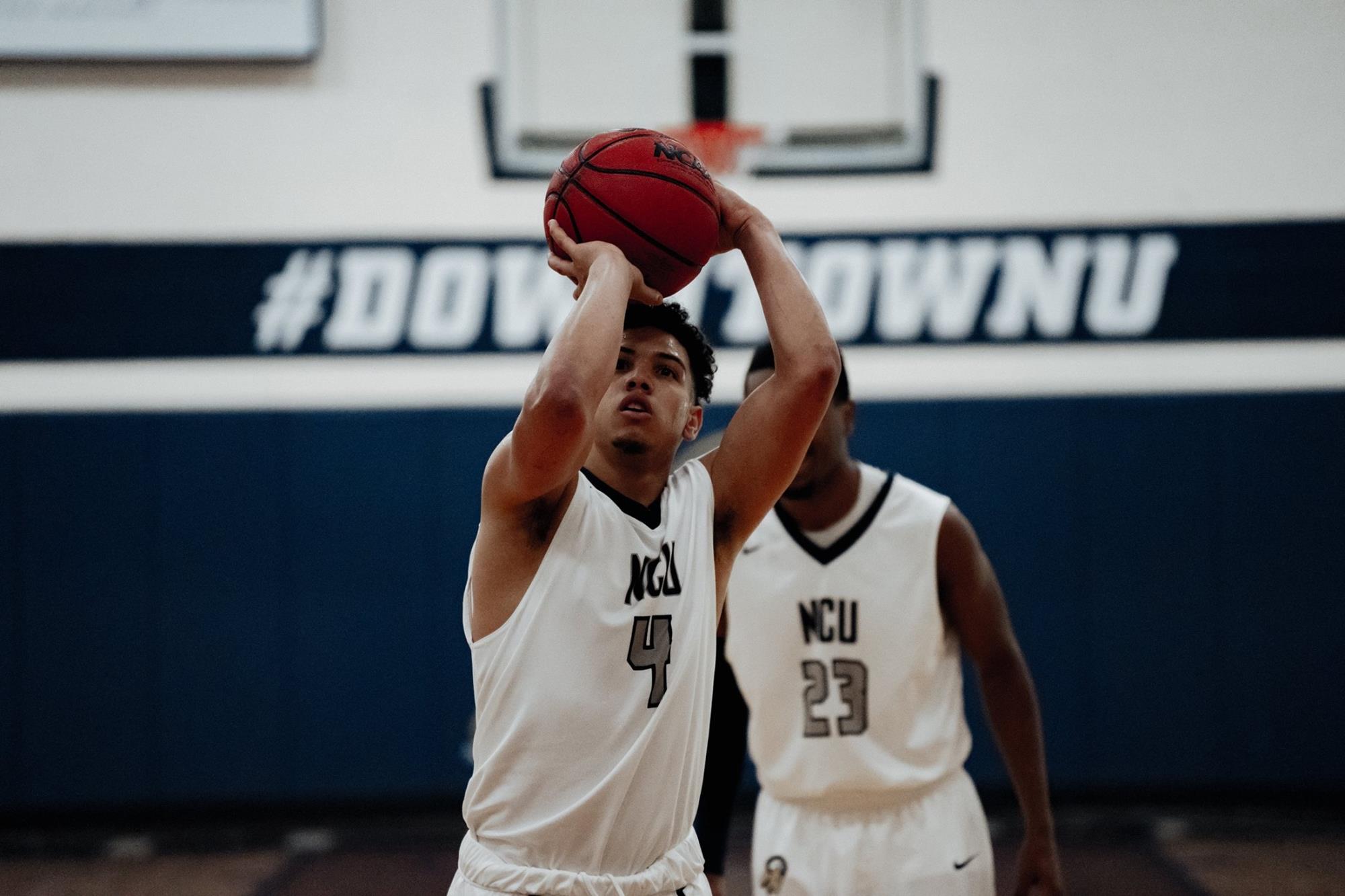 Justin Castro - Men's Basketball - North Central University Athletics