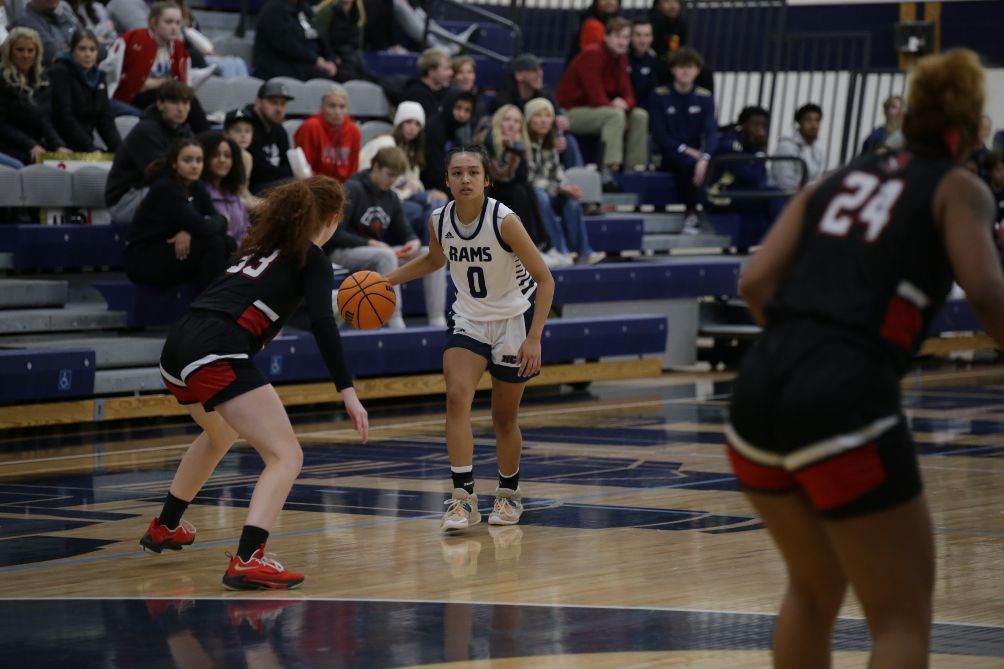 Women's Basketball Cruises to a Blowout Win Against the Sabercats ...