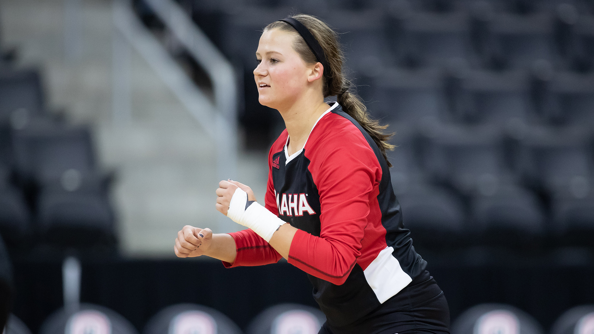 Courtney Morehead - Volleyball - University of Nebraska Omaha Athletics
