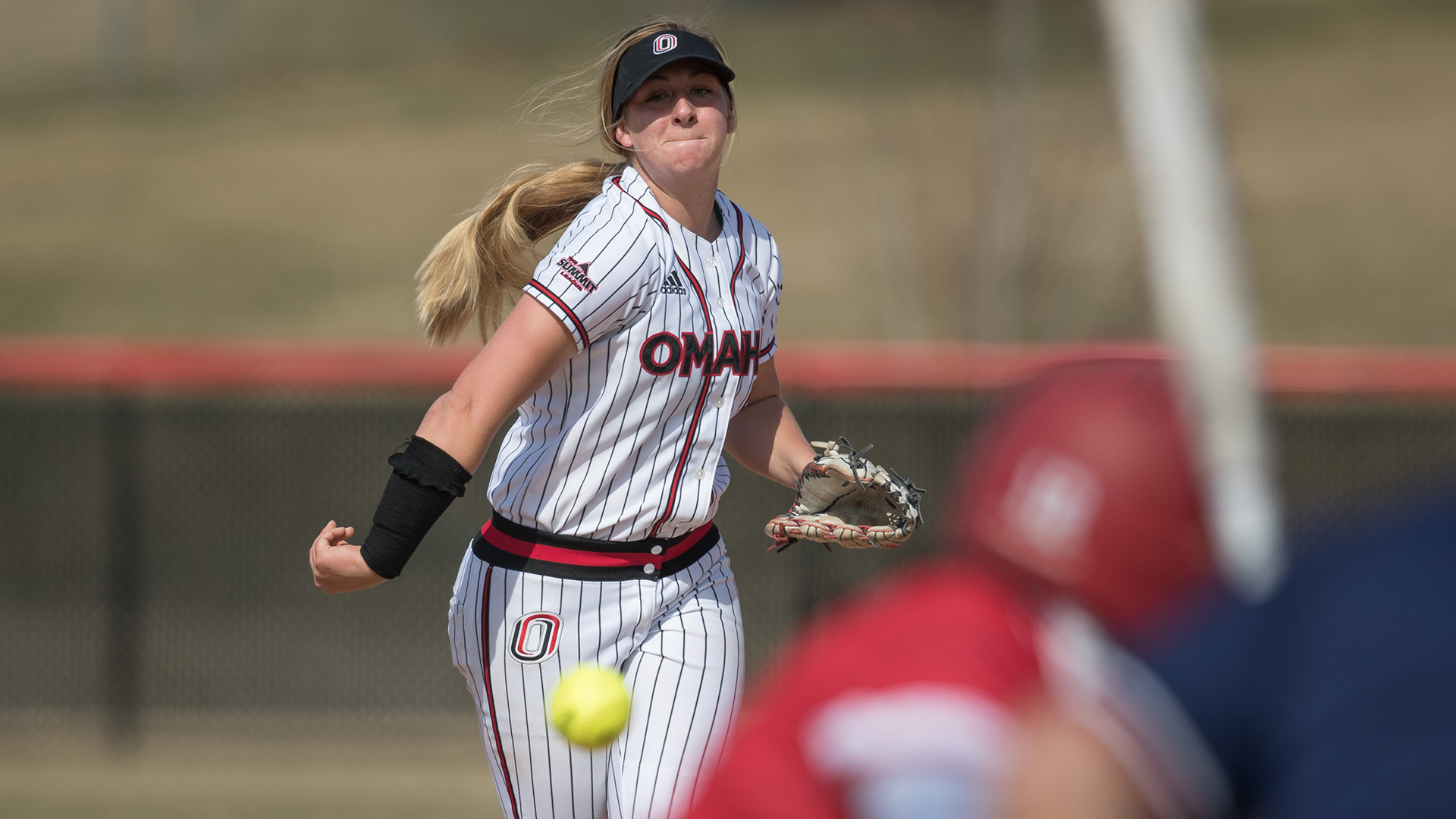 Sydney Hampton - Softball - University of Nebraska Omaha Athletics