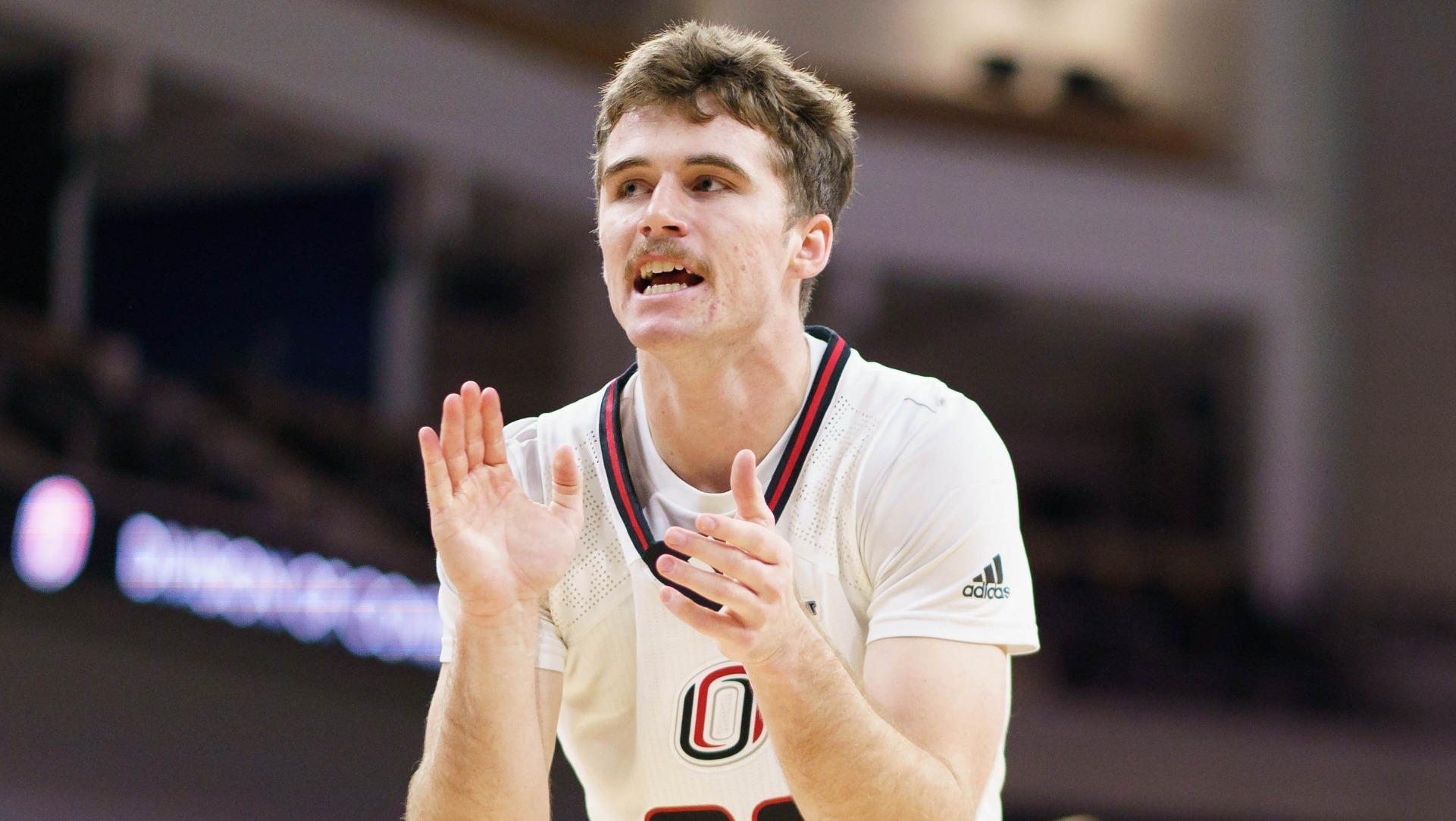 Mavericks Begin Homestand with Win Over MACU - University of Nebraska ...