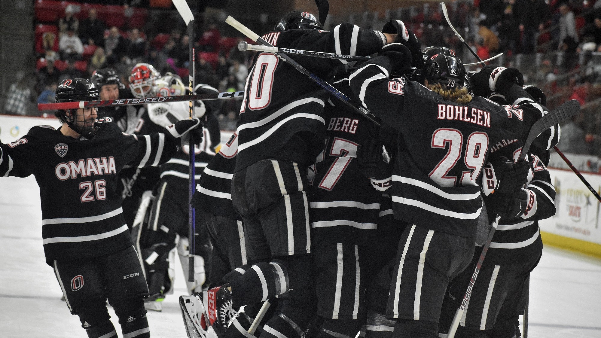 No.15 Mavericks Complete Comeback in OT to Sweep RedHawks - University ...