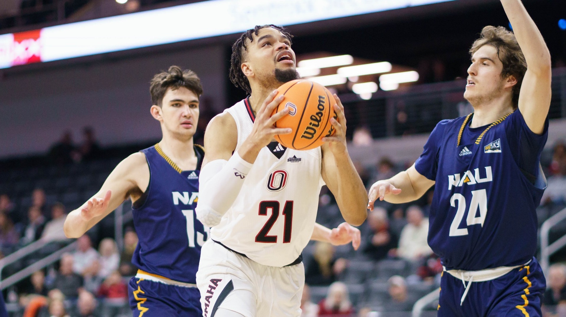 Nick Davis - Men's Basketball - University of Nebraska Omaha Athletics