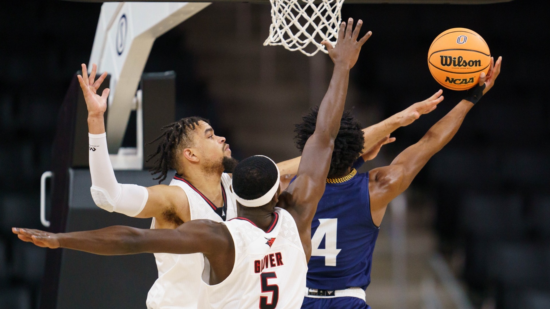 Nick Davis - Men's Basketball - University of Nebraska Omaha Athletics