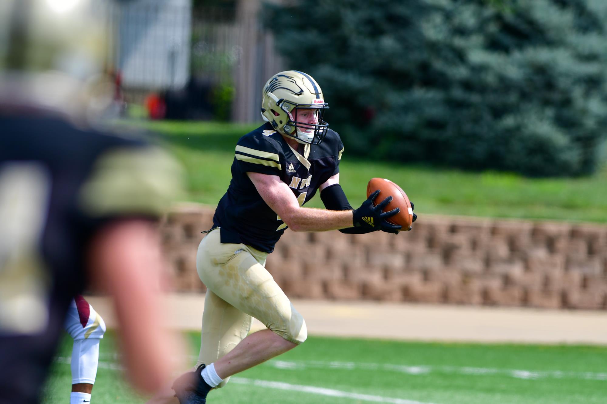 Kohawks Get Past Prairie Wolves in Season Finale - Nebraska Wesleyan ...