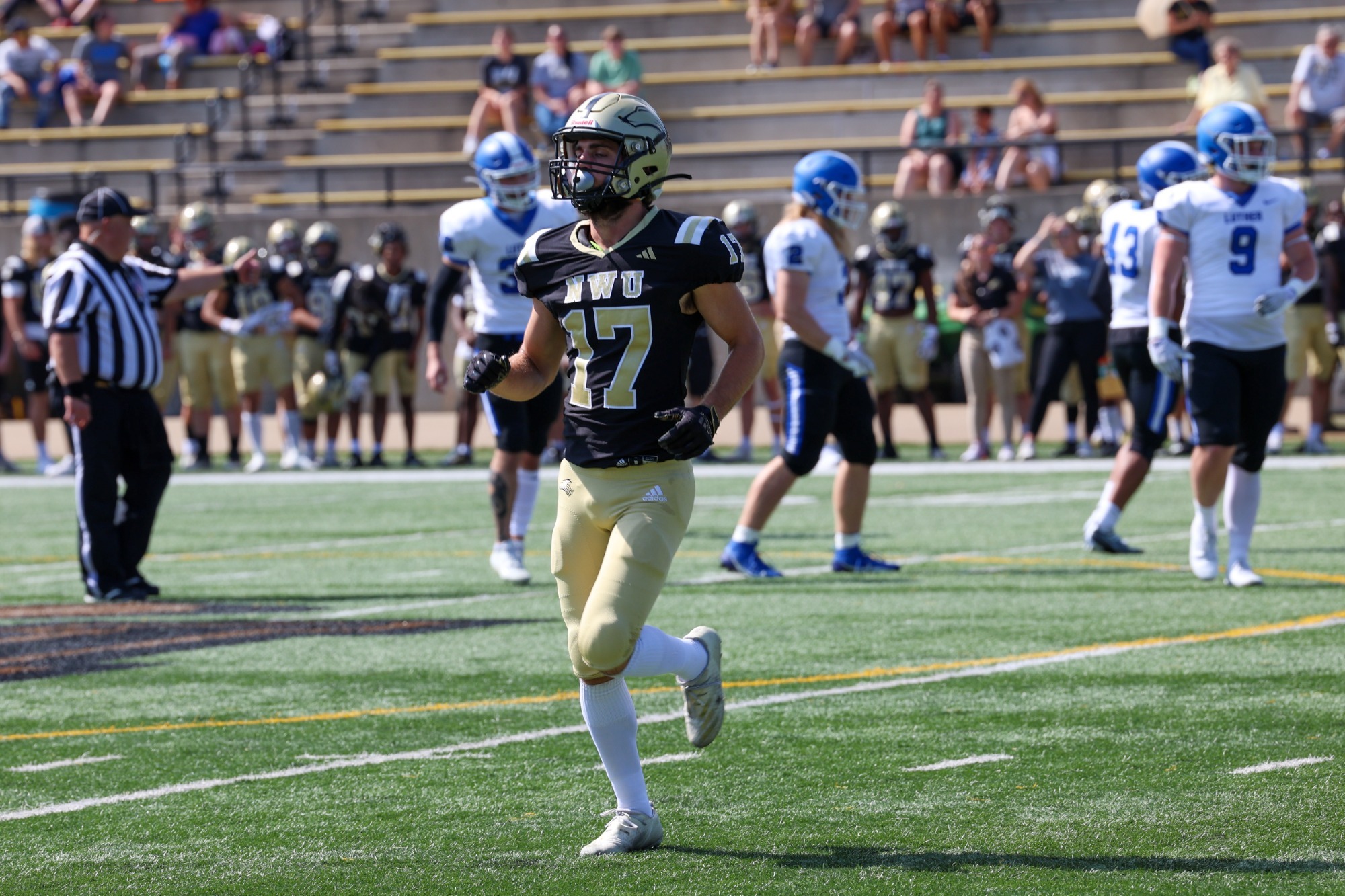 Football Returns Home to Face Loras - Nebraska Wesleyan University ...