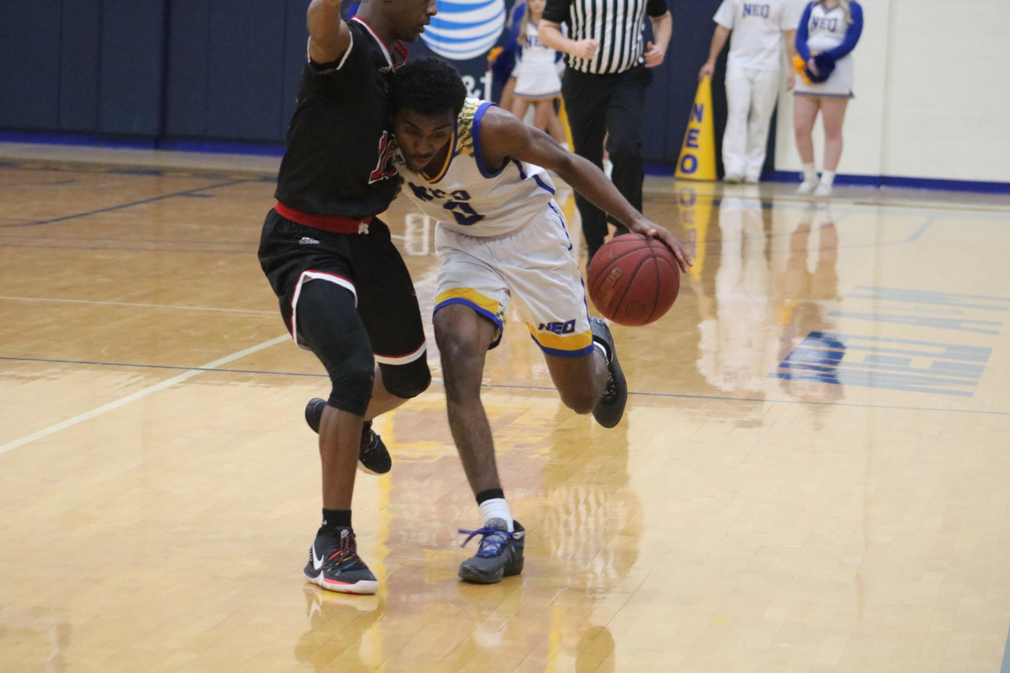 Jadan Graves - Men's Basketball - Northeastern Oklahoma A&M Athletics