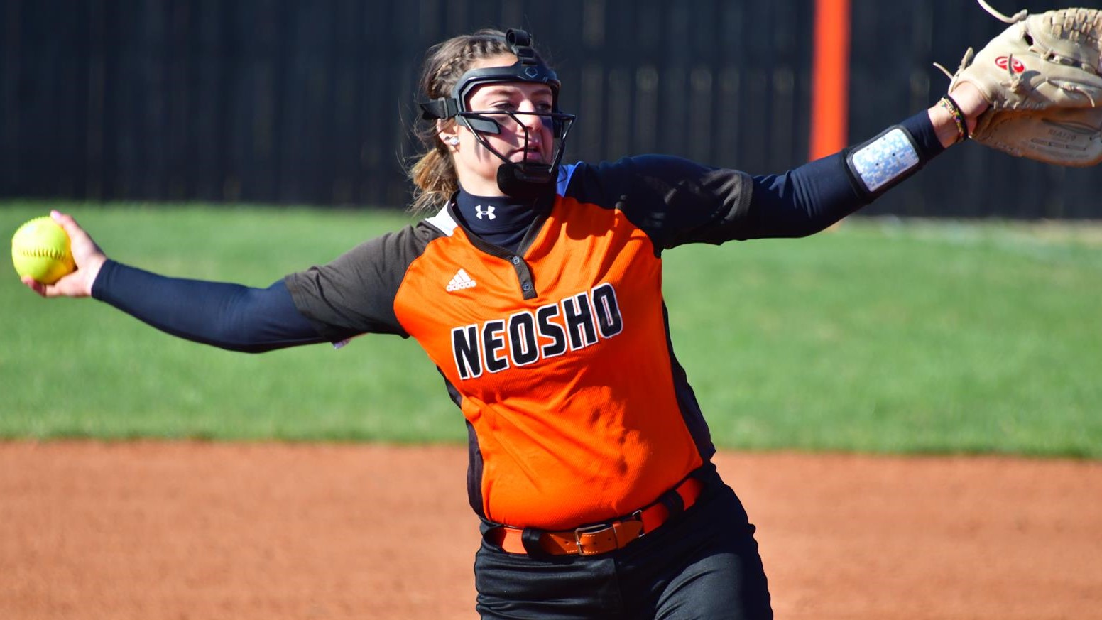 Kaelee Escoe Throws a No Hitter in Game One of Neosho's Sweep of ...