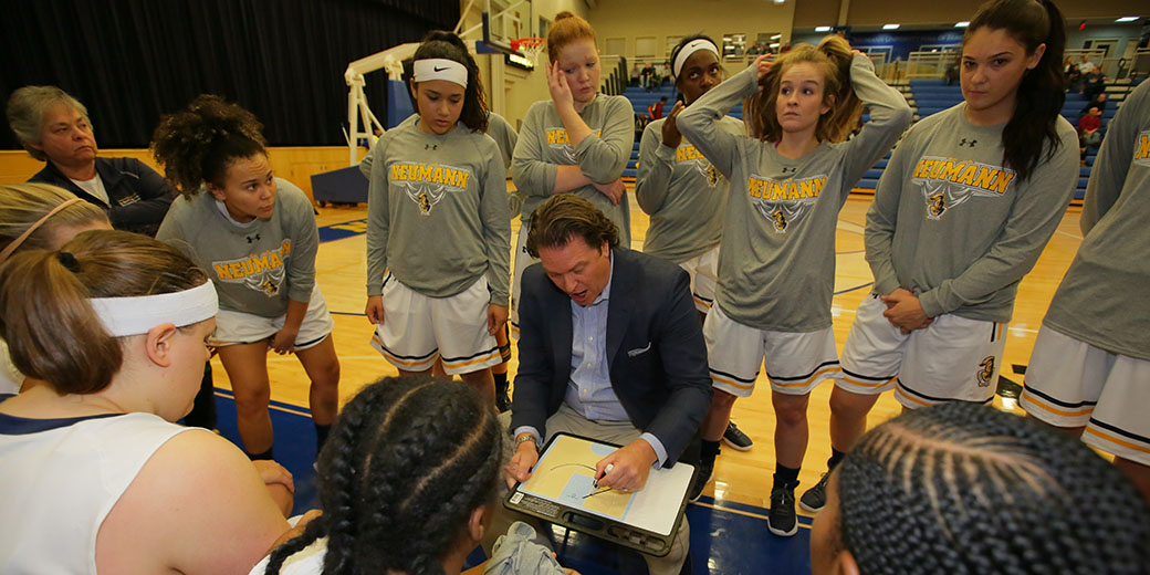 Erin Baker - 2017-2018 - Women's Basketball - Neumann University Athletics