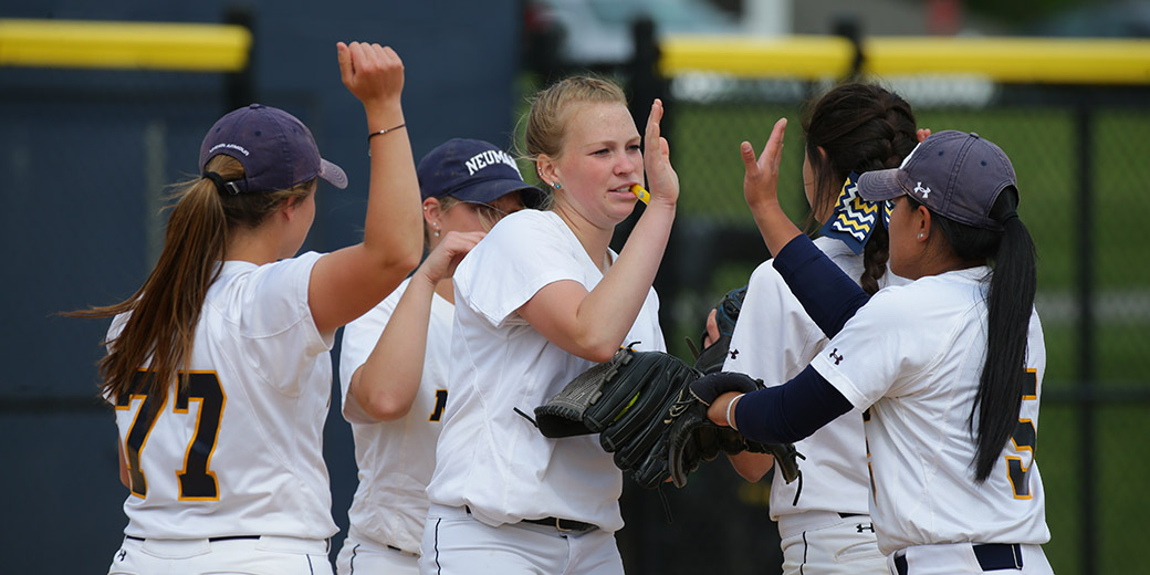 Melissa Bond - 2017 - Softball - Neumann University Athletics