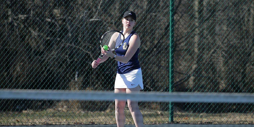 Emily Custer - 2018 - Women's Tennis - Neumann University Athletics