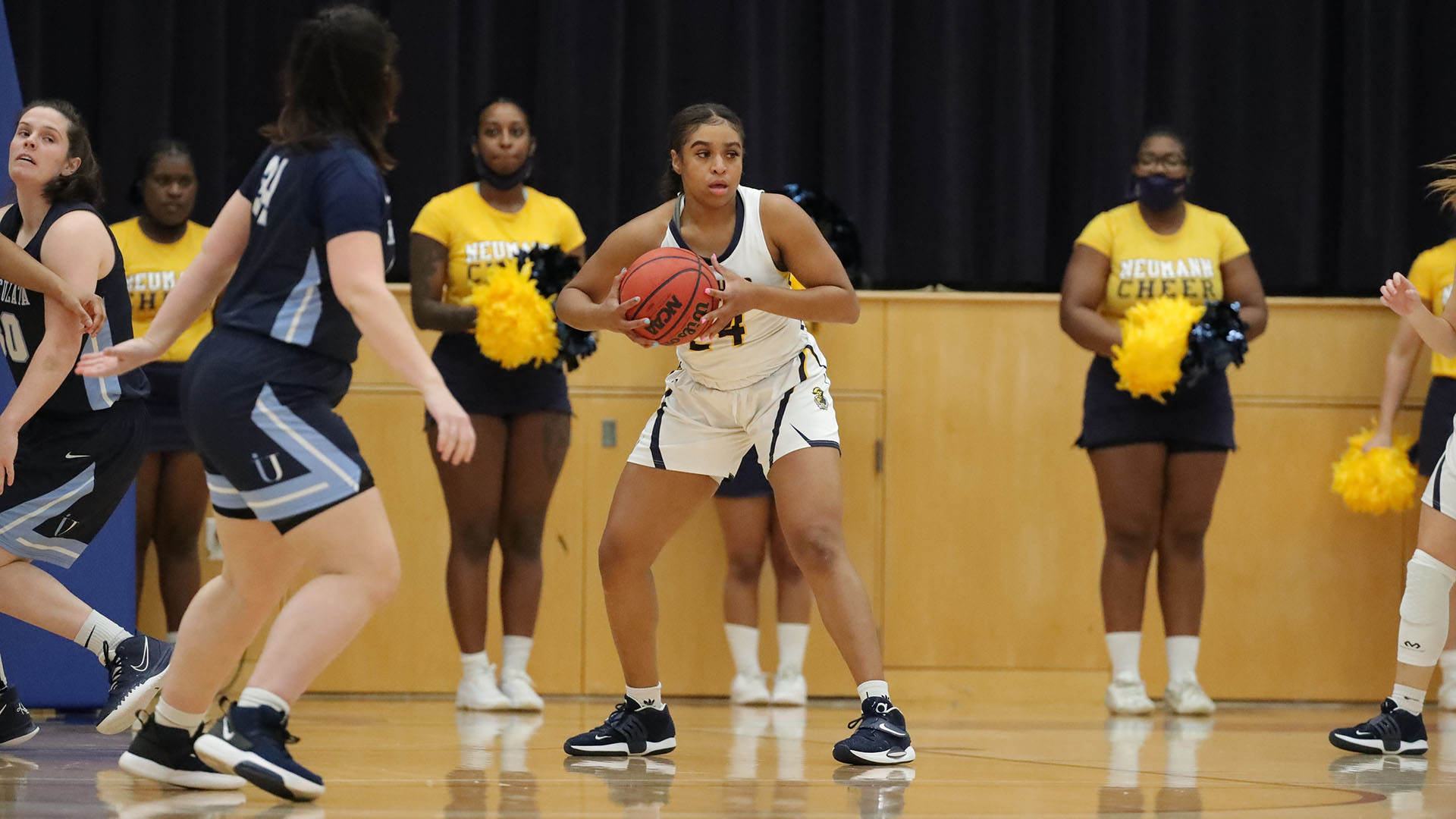 Dymond Collins - 2021-2022 - Women's Basketball - Neumann University ...