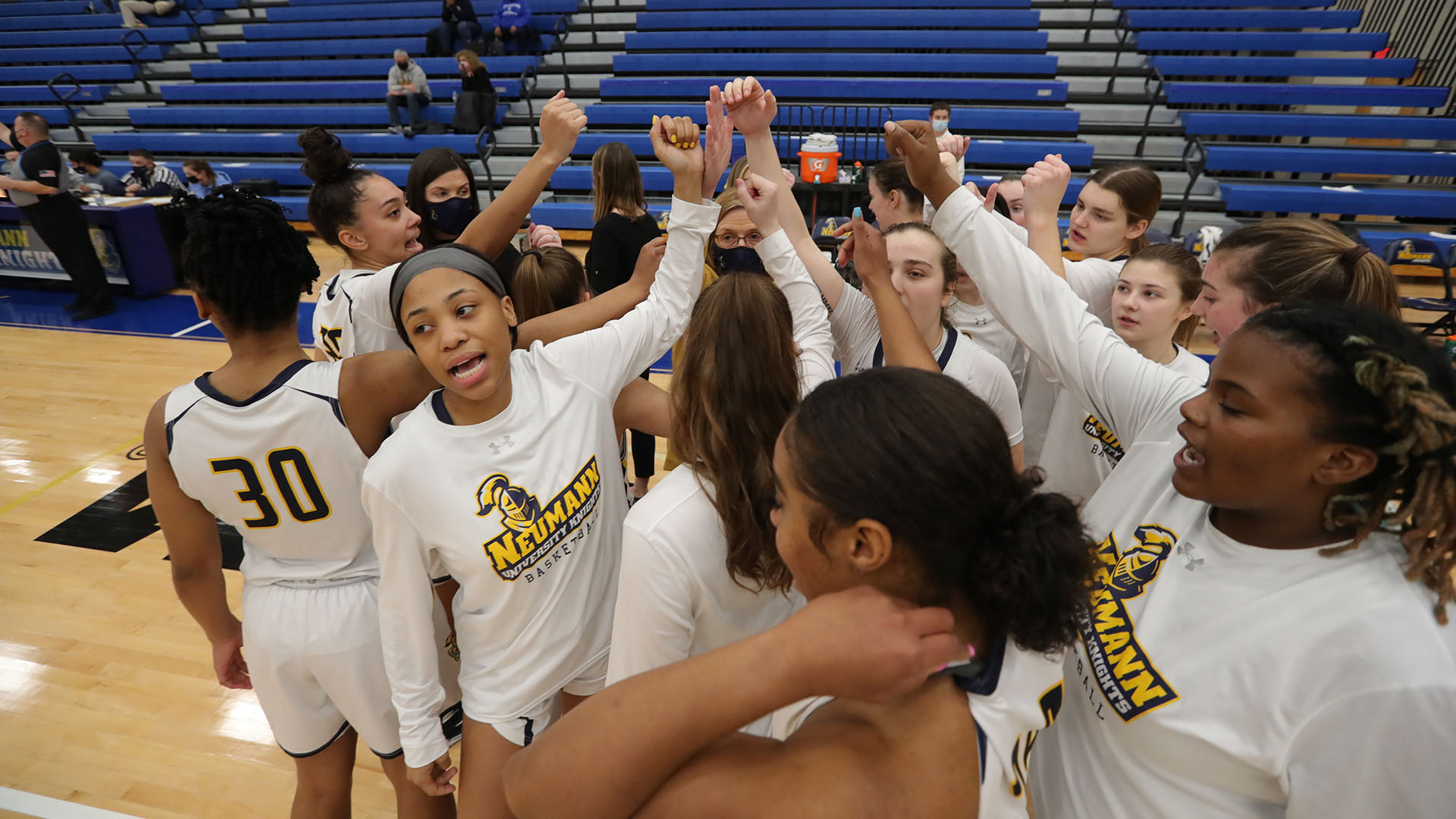 Kate Glanz - 2021-2022 - Women's Basketball - Neumann University Athletics