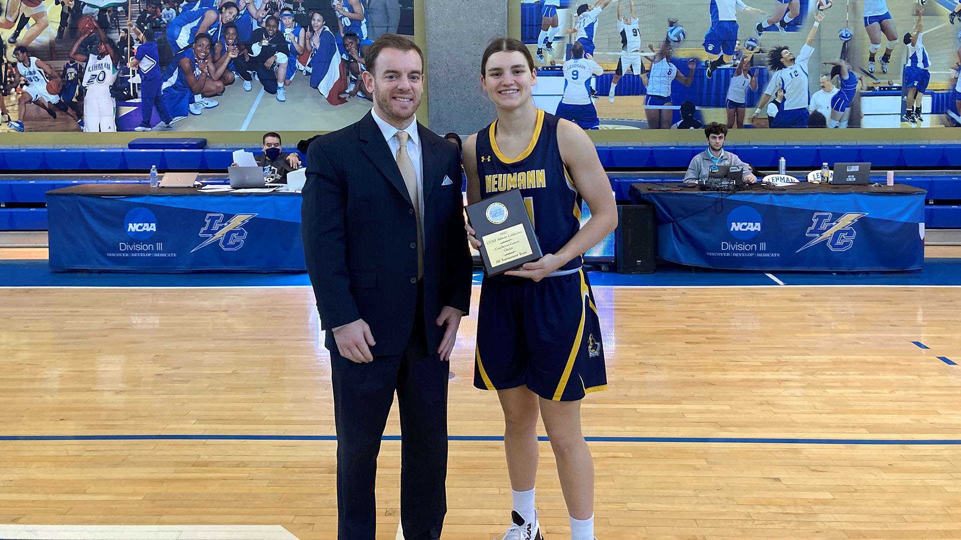 Women’s Basketball Picks Up Wire to Wire Win - Neumann University Athletics