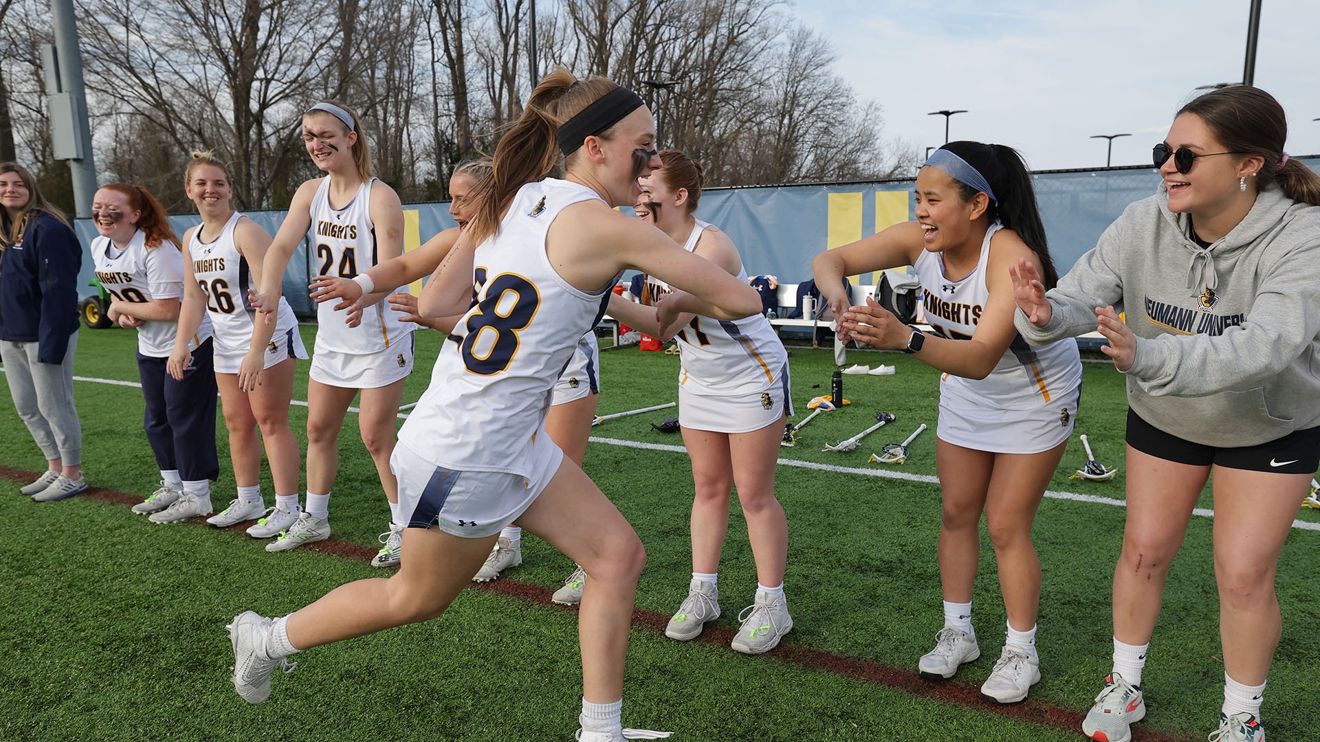 Fagan Scores 10 as Knights Defeat Mighty Macs - Neumann University ...