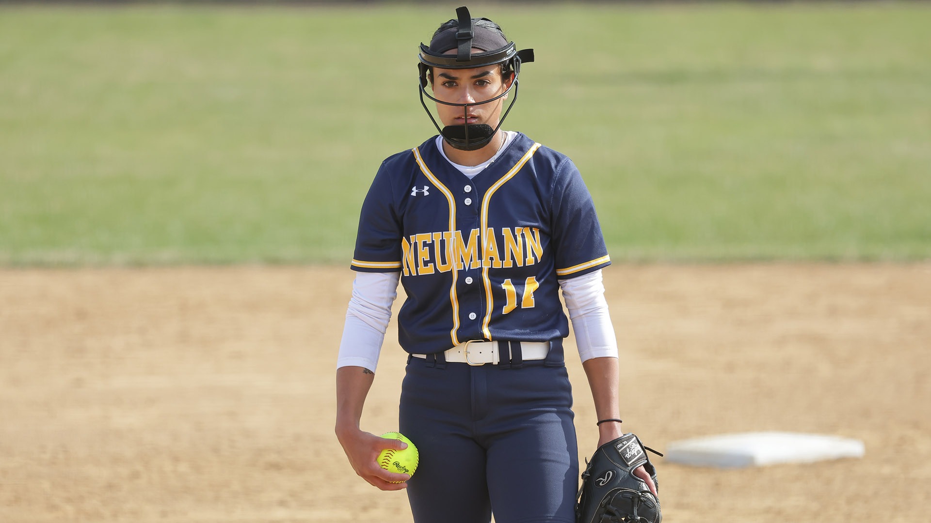 Daphne Santos - 2024 - Softball - Neumann University Athletics