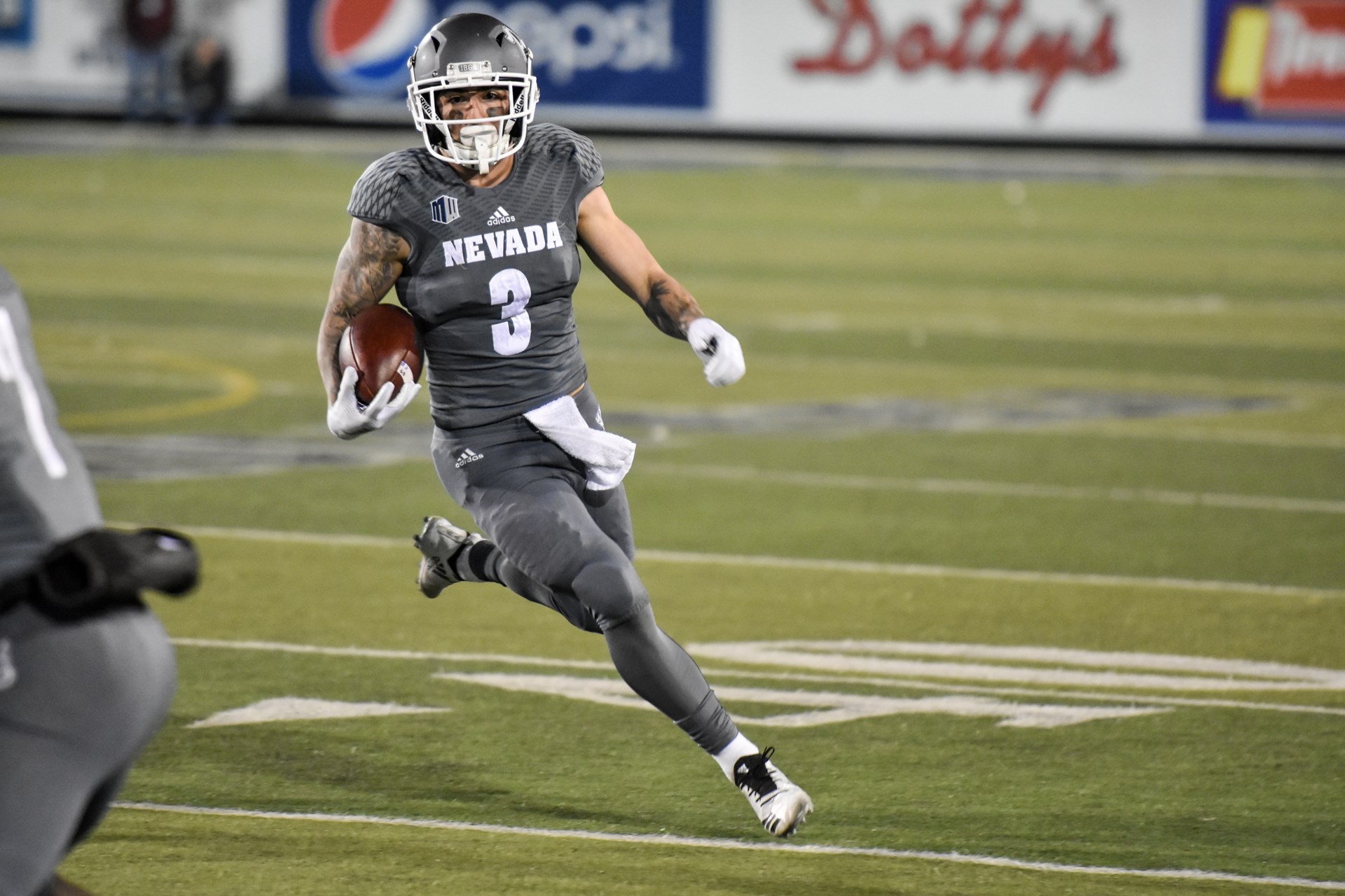 Kaleb Fossum - Football - University of Nevada Athletics