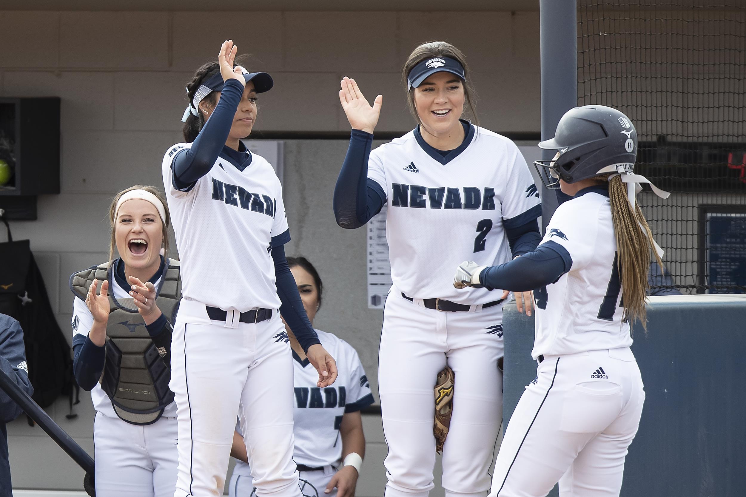 Lauren Gutierrez - Softball - University of Nevada Athletics