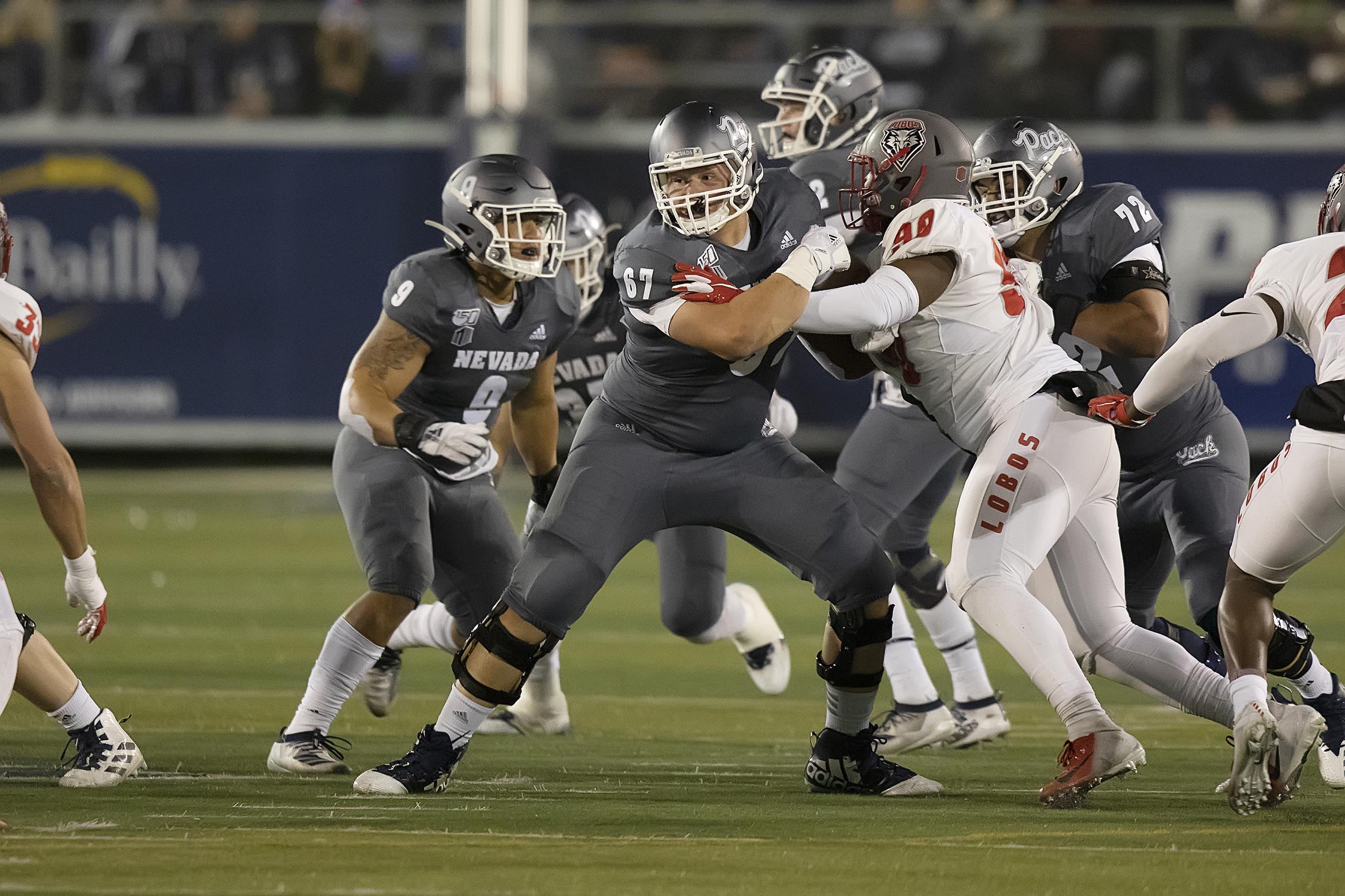 Gray Davis - Football - University of Nevada Athletics