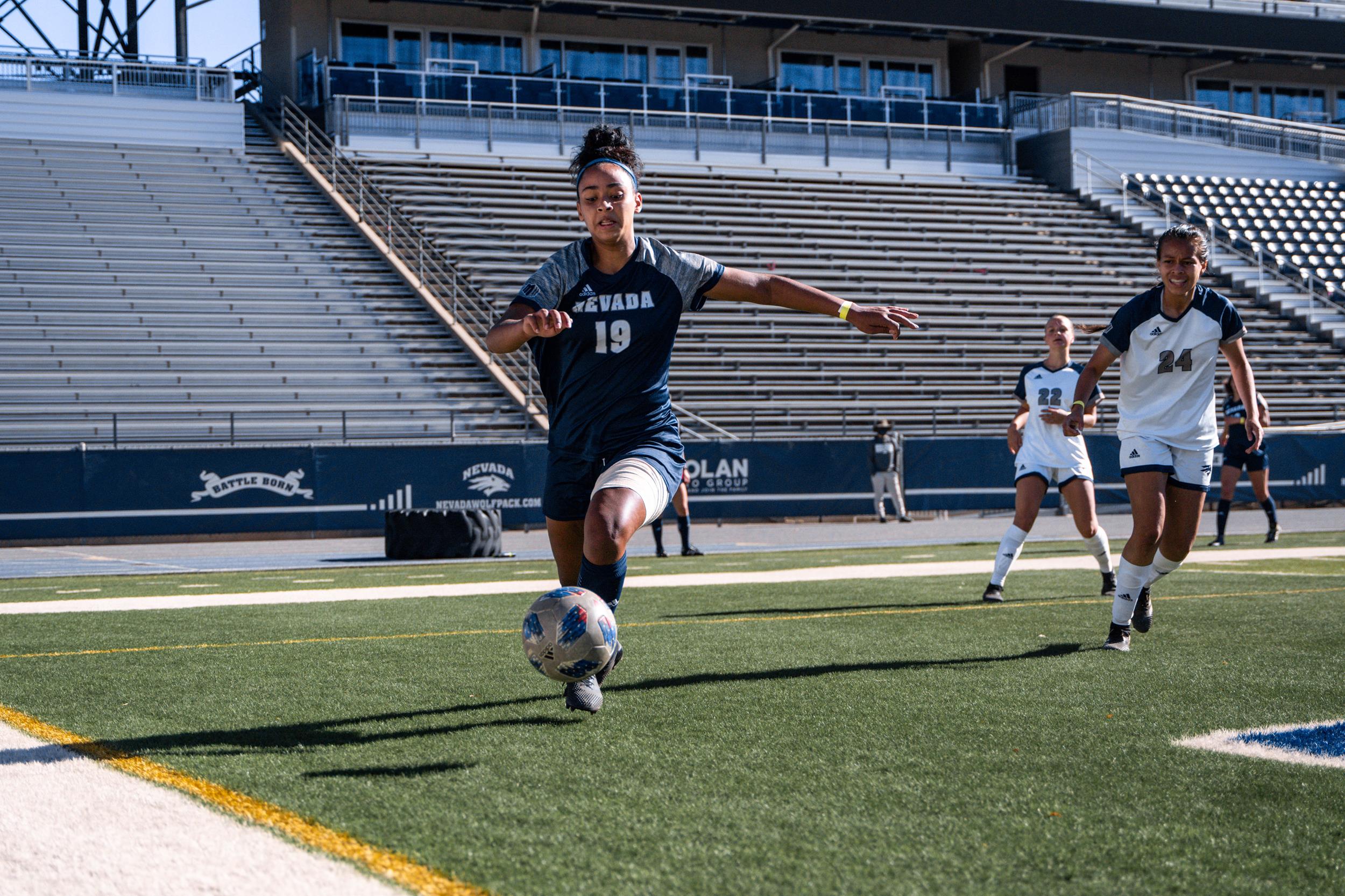 Gabby Brown - Women's Soccer - University of Nevada Athletics