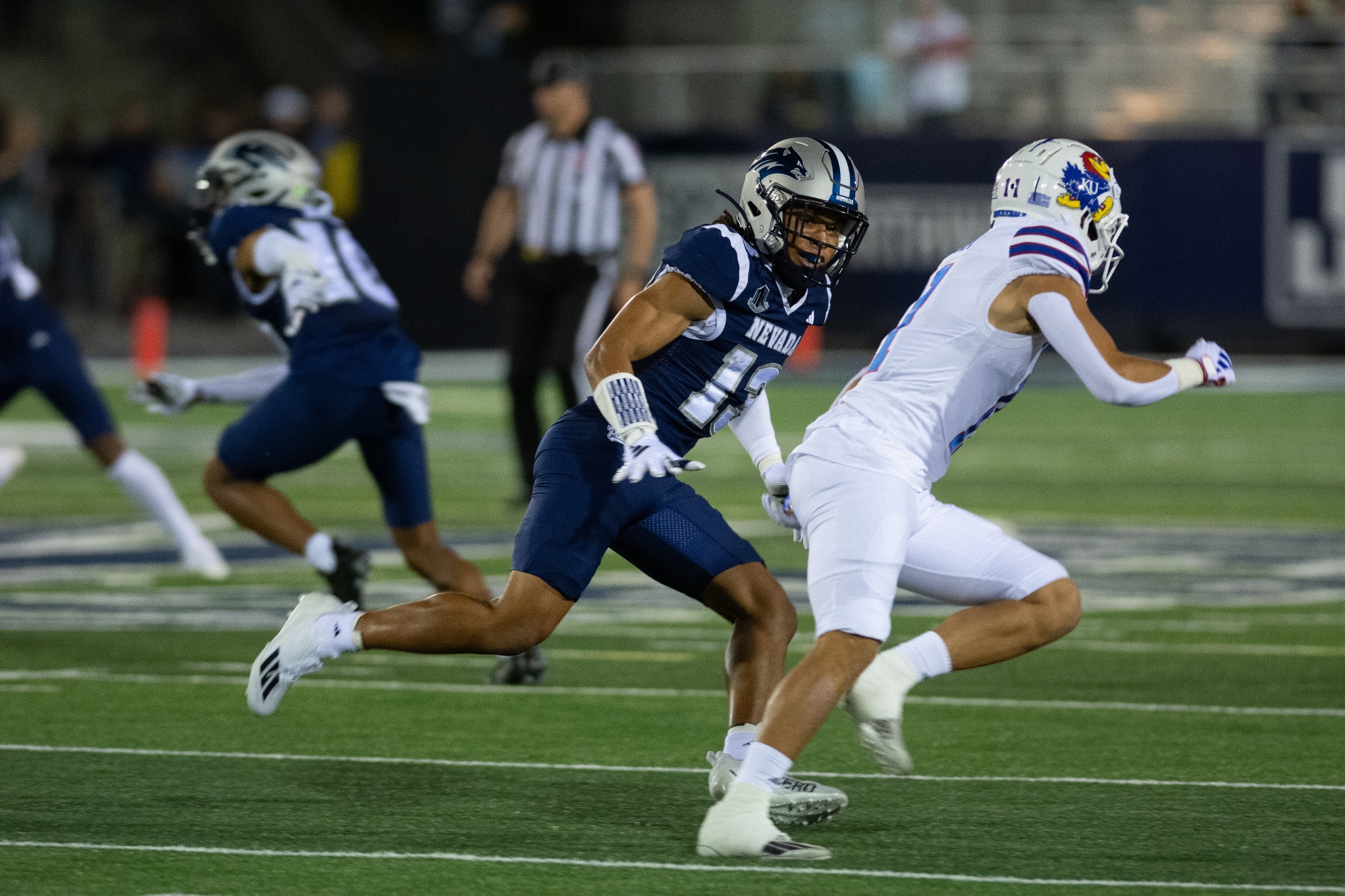 Ezekiel Robbins - Football - University of Nevada Athletics
