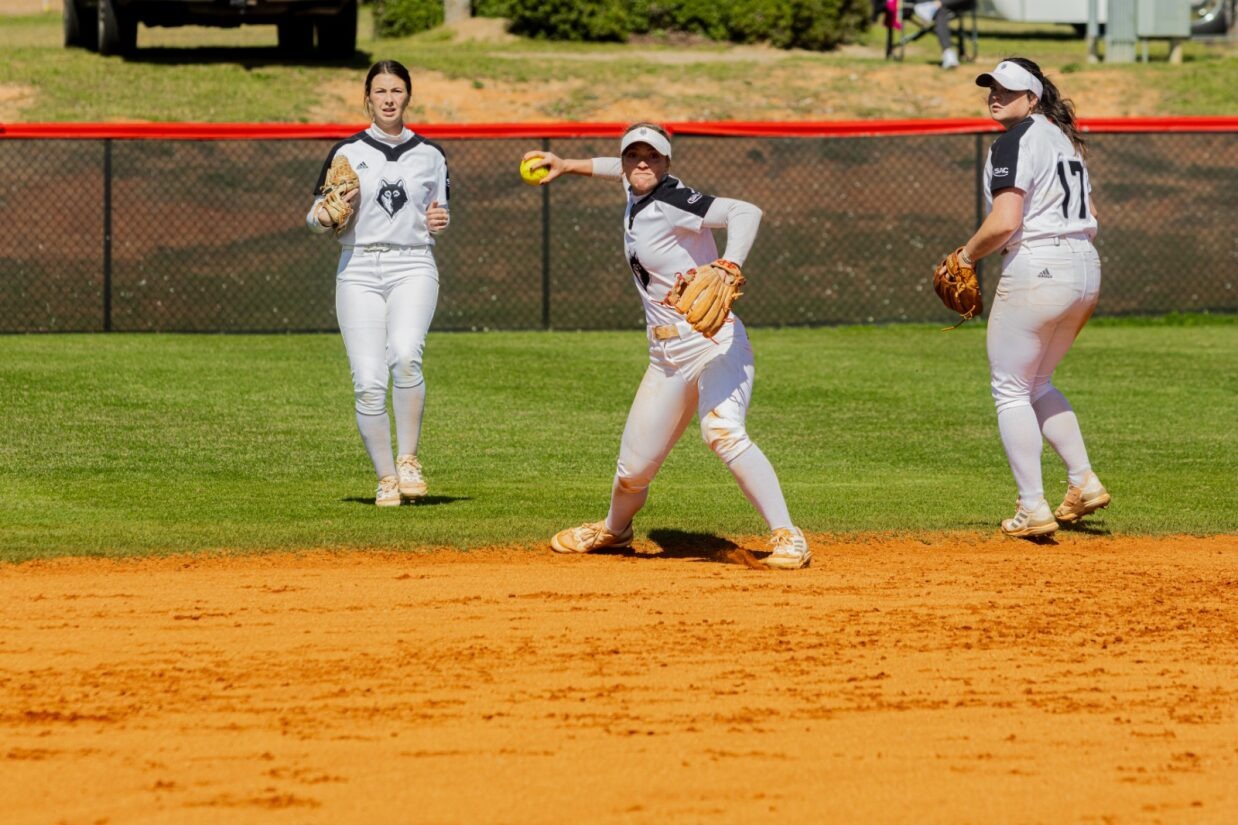 Wolves Hand Eagles First Conference Loss as they Split their Sunday ...