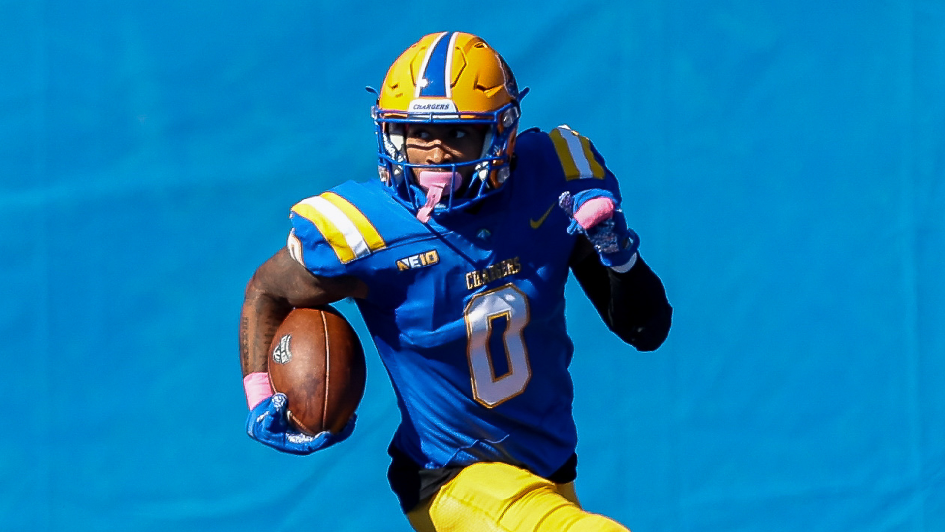 Chargers Fall to Assumption 13-14 in Defensive Battle - University of ...