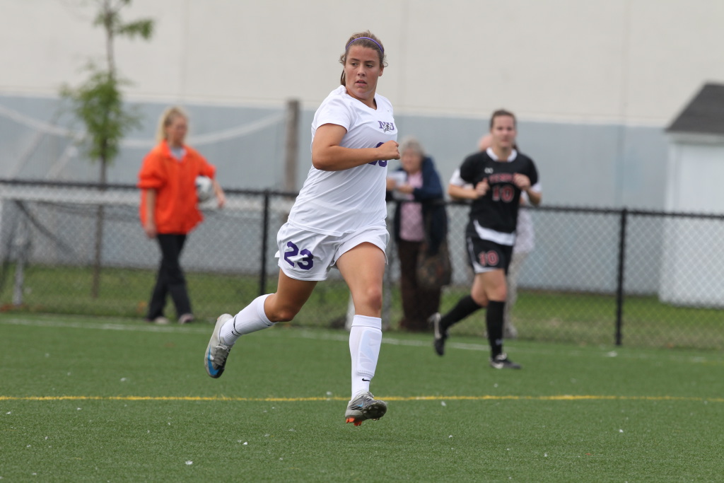 Courtney Pierce - 2014 - Women's Soccer - Niagara University Athletics