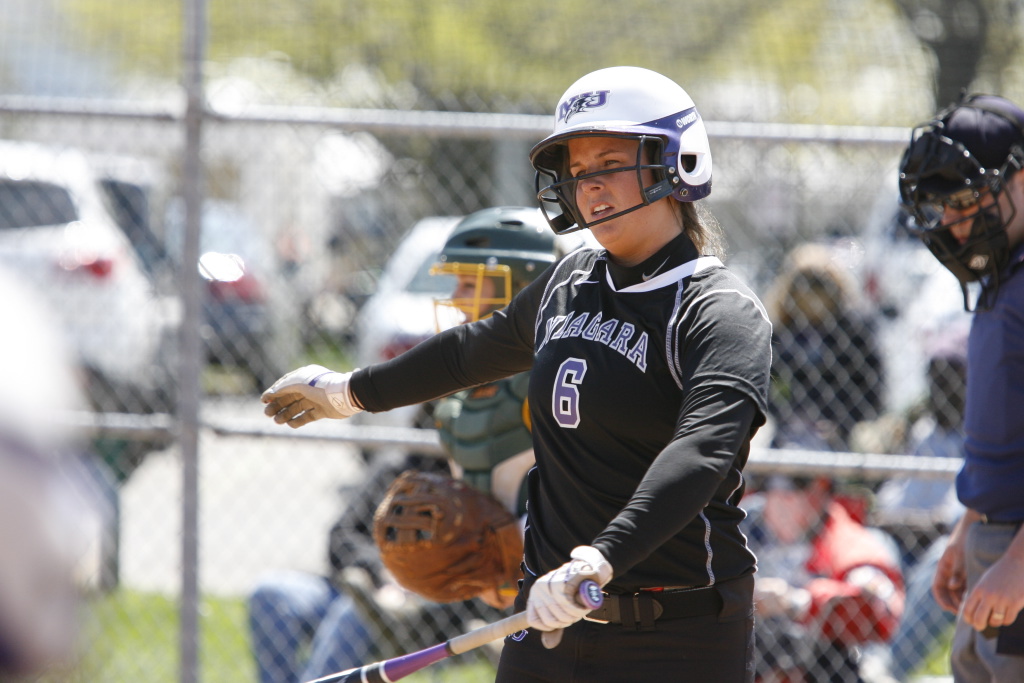 Jaclyn Russell - 2011-12 - Softball - Niagara University Athletics