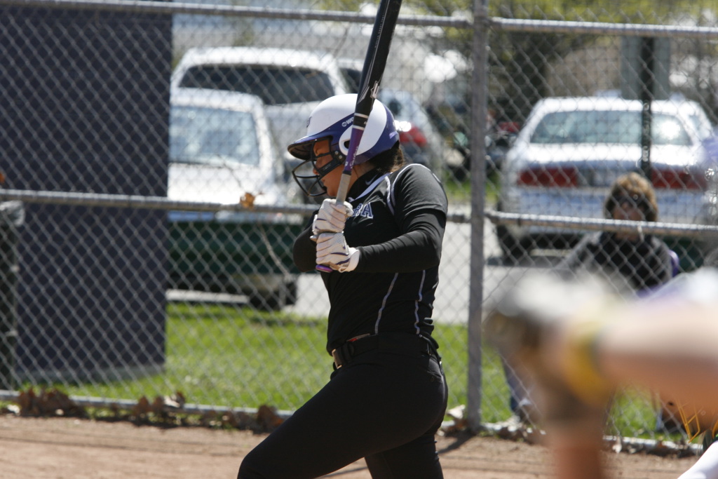 Jaclyn Russell - 2011-12 - Softball - Niagara University Athletics