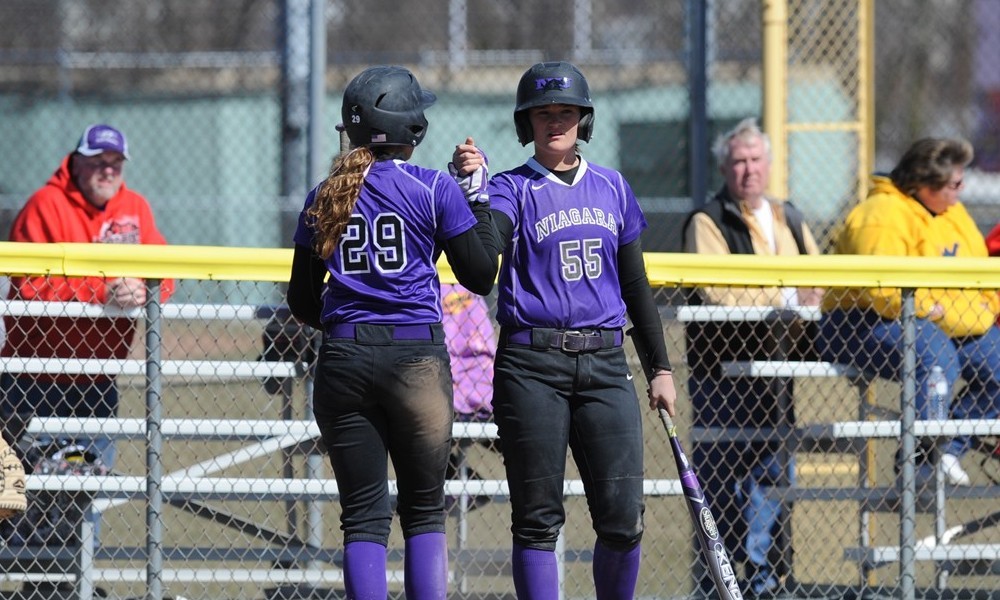 Bridget Hogan - 2016-17 - Softball - Niagara University Athletics