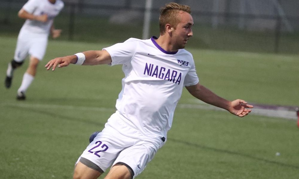 Mackenzie Roach - 2019-20 - Men's Soccer - Niagara University Athletics