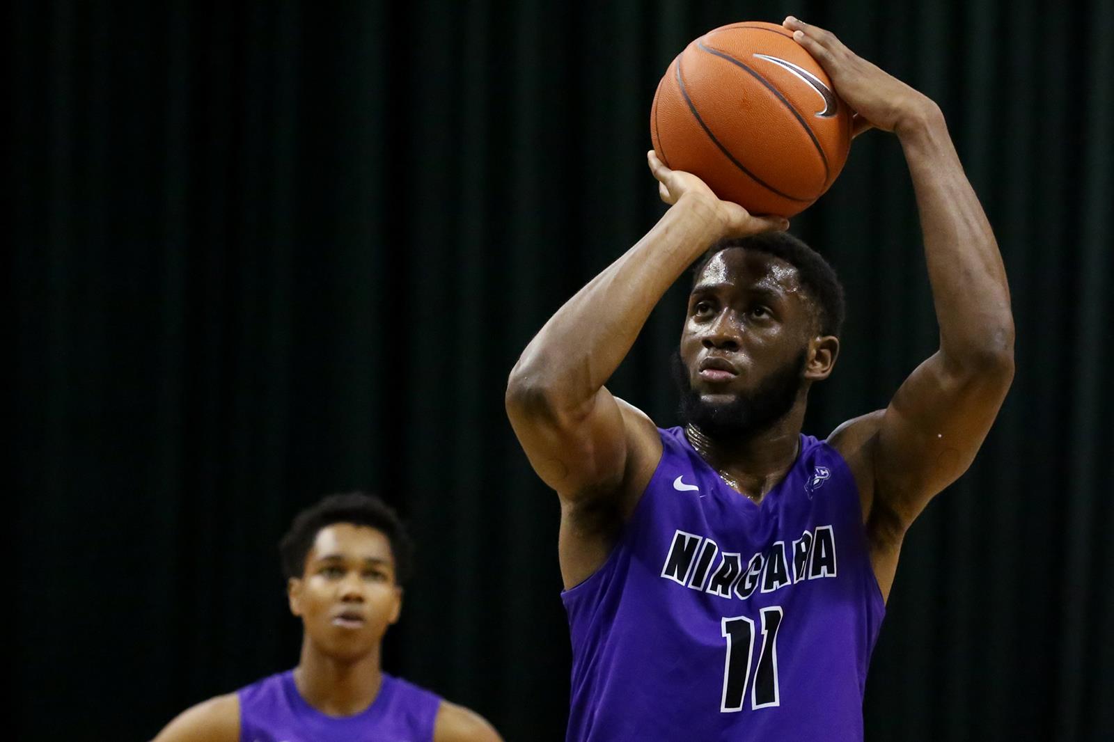 Marvin Prochet - 2018-19 - Men's Basketball - Niagara University Athletics