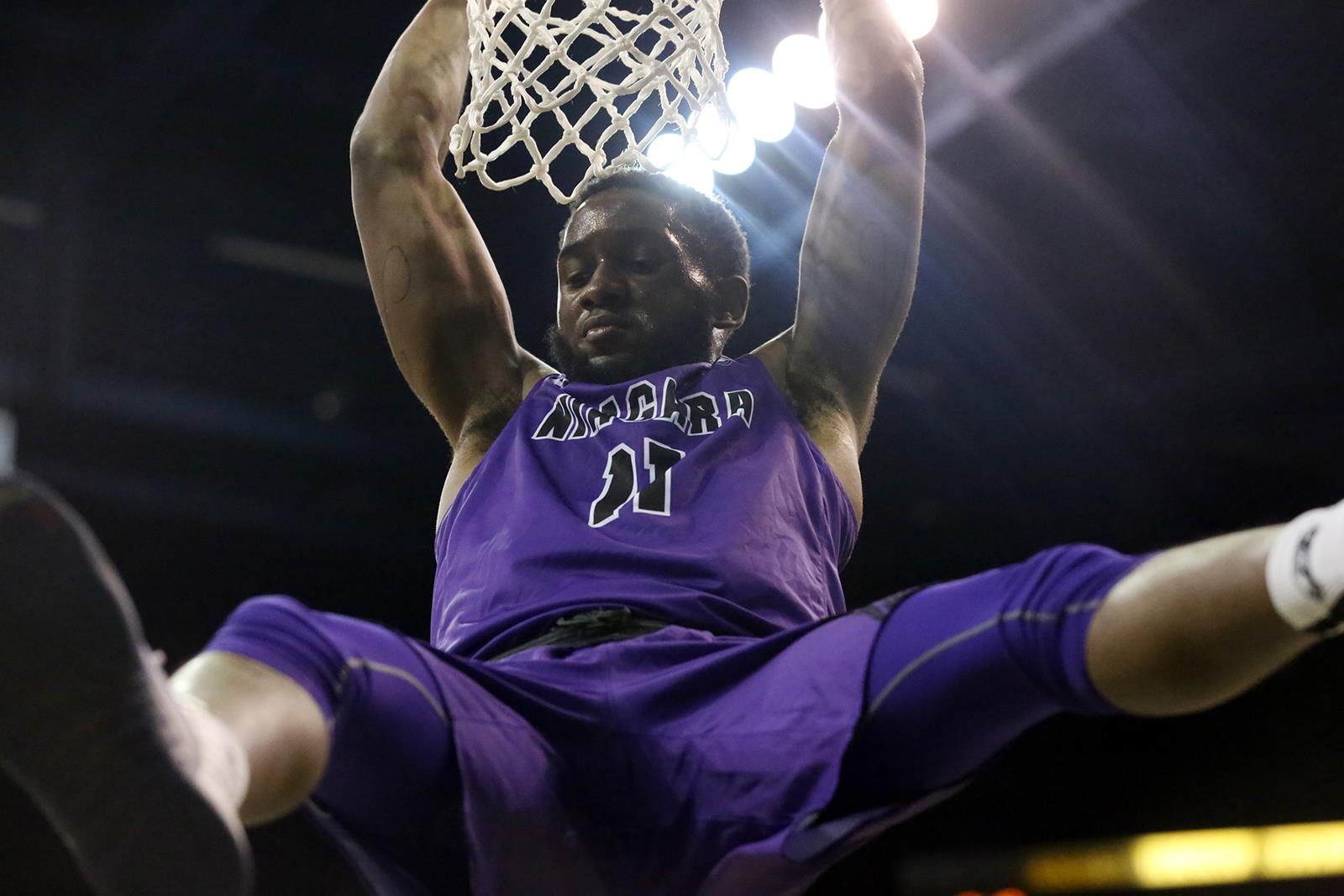 Marvin Prochet - 2018-19 - Men's Basketball - Niagara University Athletics