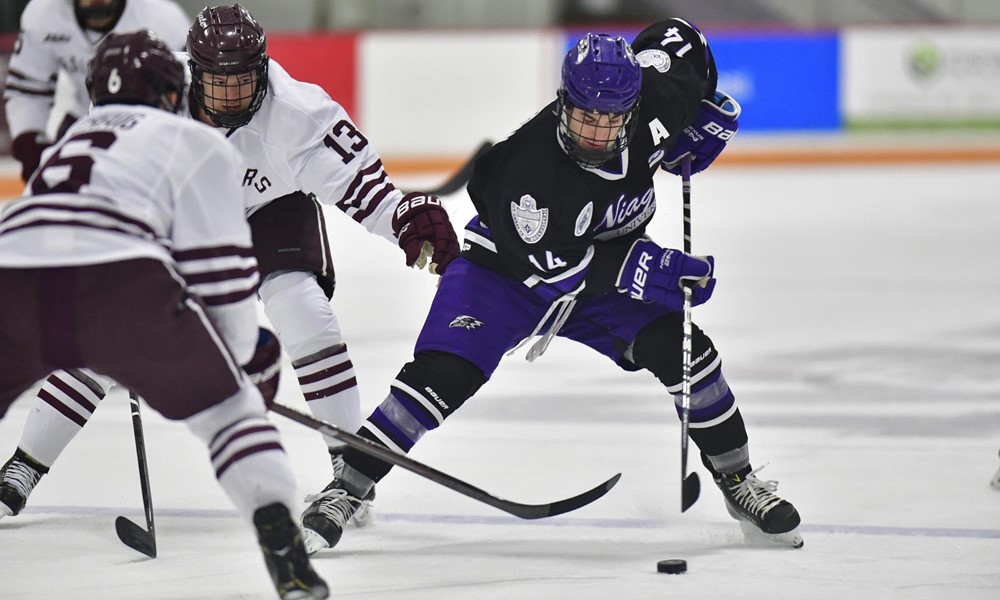 Johnny Curran - 2018-19 - Men's Ice Hockey - Niagara University Athletics