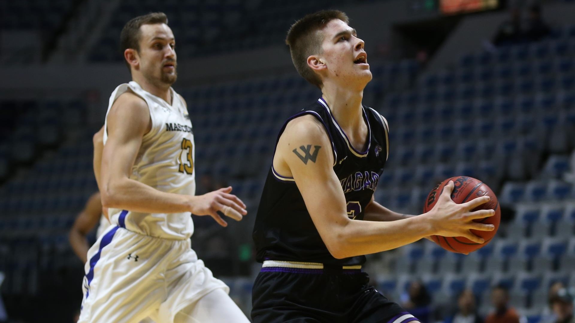 Noah Waterman - 2019-20 - Men's Basketball - Niagara University Athletics