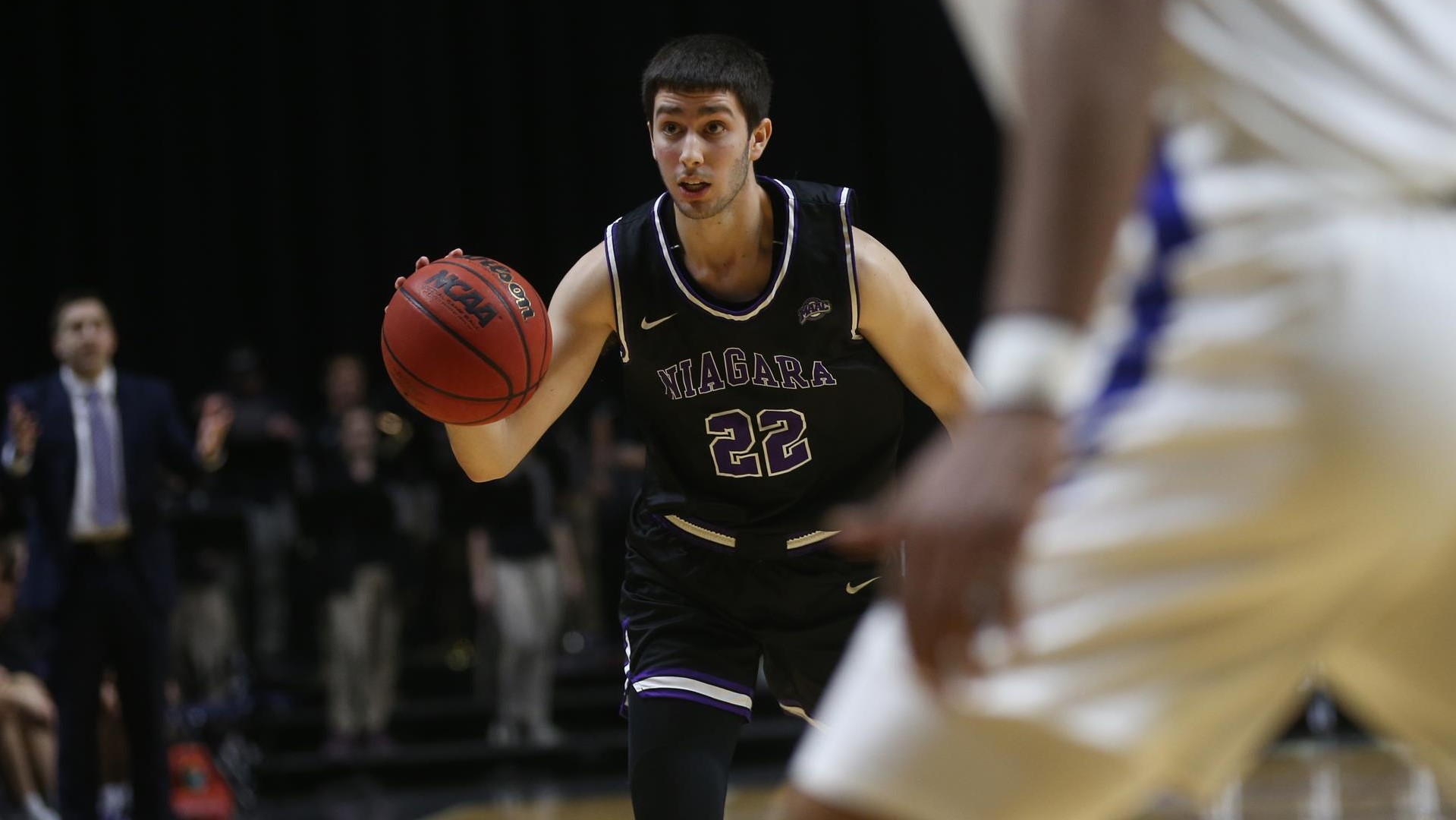 Nick MacDonald - 2020-21 - Men's Basketball - Niagara University Athletics