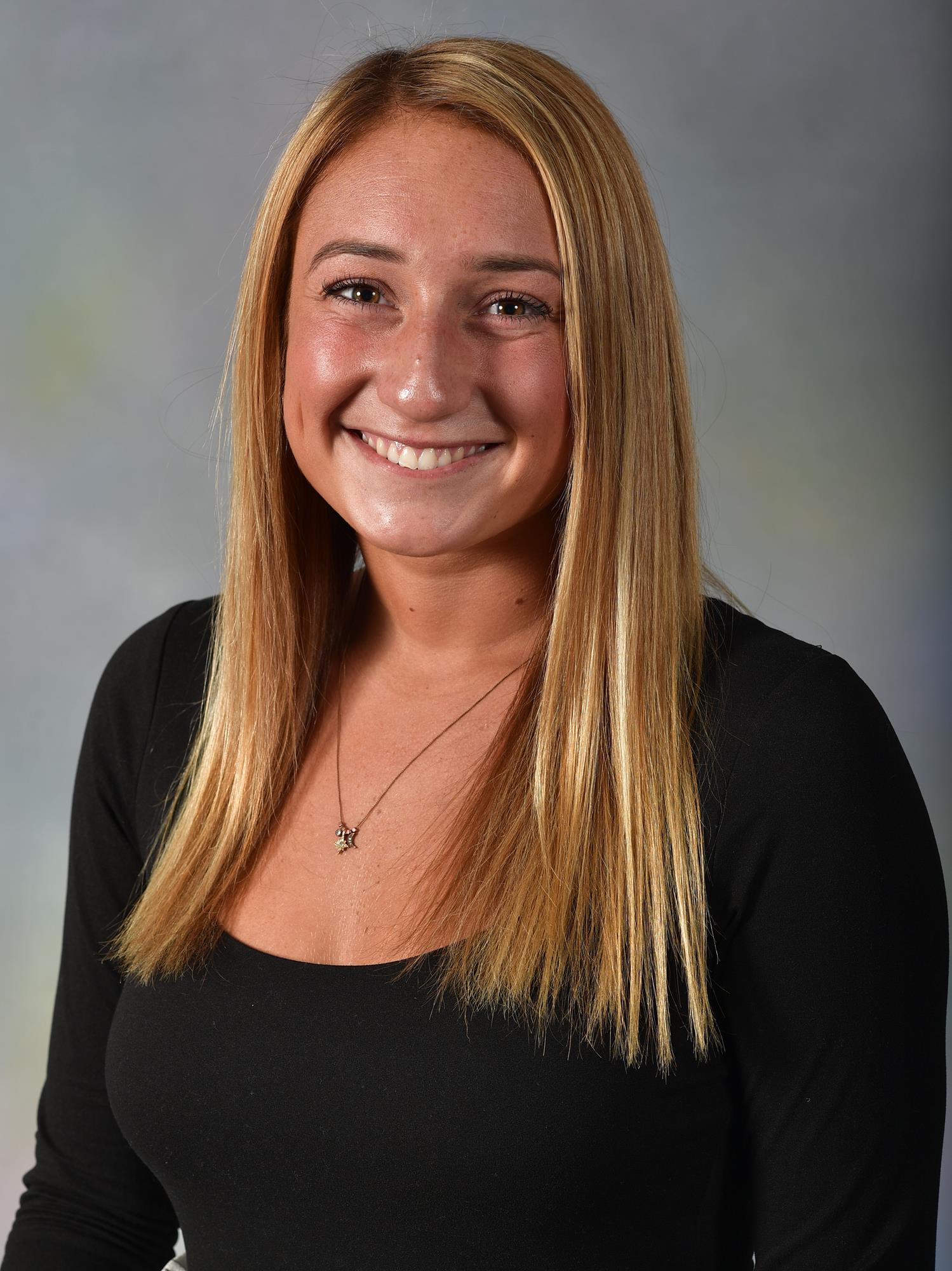 Delaney LaBue - Assistant Coach - Men's Swimming Coaches - Niagara ...