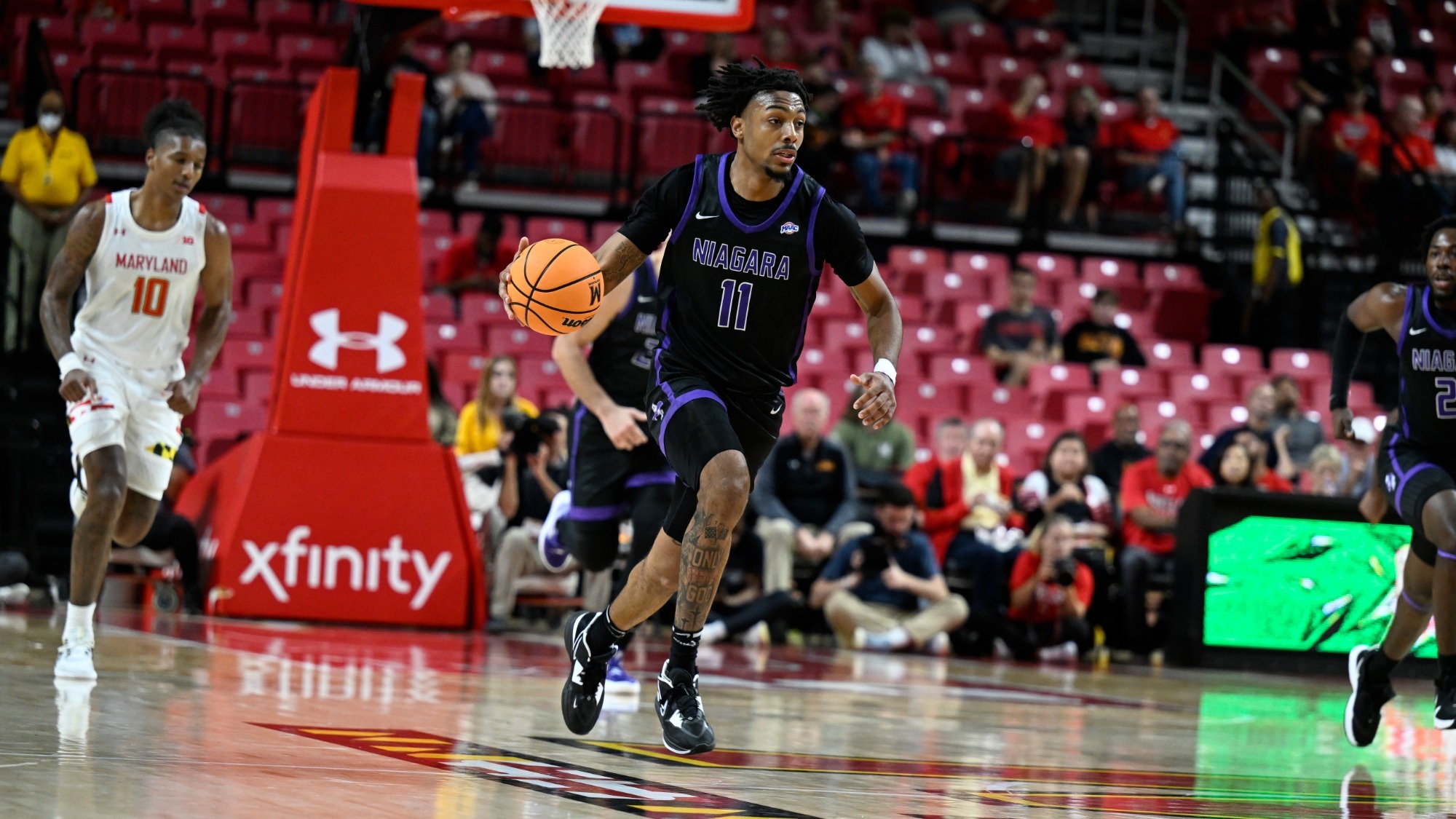 Aaron Gray - 2022-23 - Men's Basketball - Niagara University Athletics