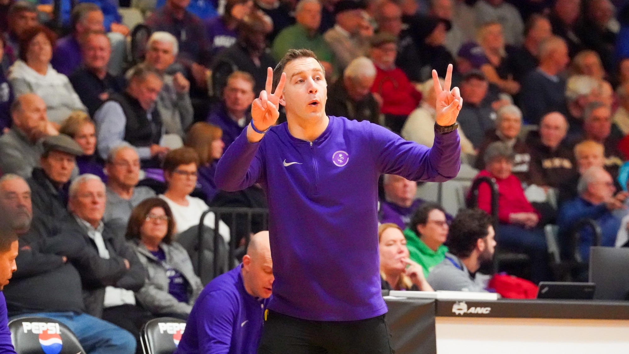 Obeng-Mensah Signs with Brampton Honey Badgers of CEBL - Niagara ...