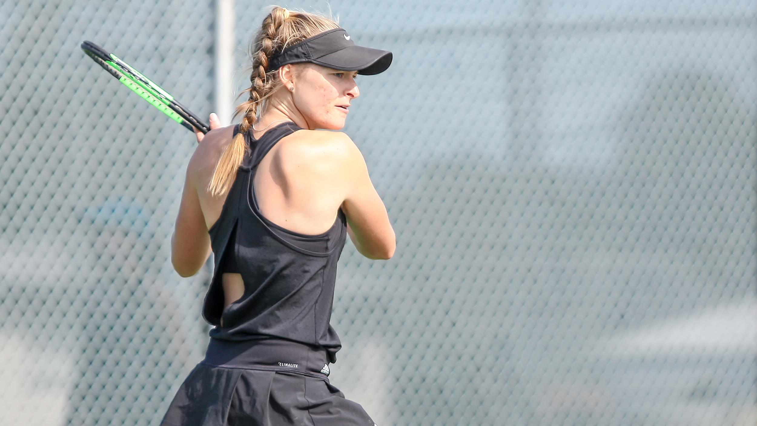 Stephanie Barnett - Women's Tennis - Nicholls State University Athletics