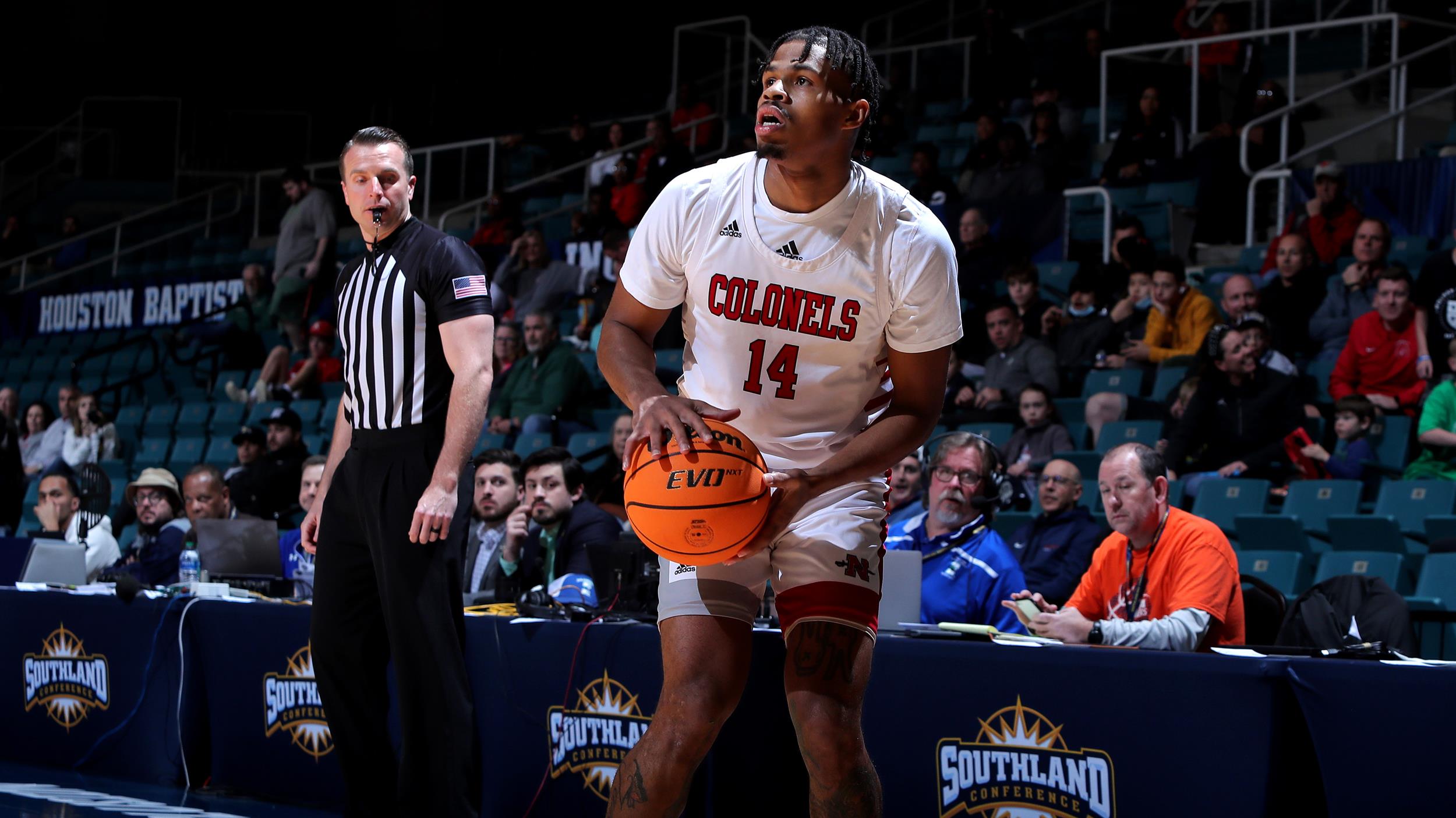 Devante Carter - Men's Basketball - Nicholls State University Athletics