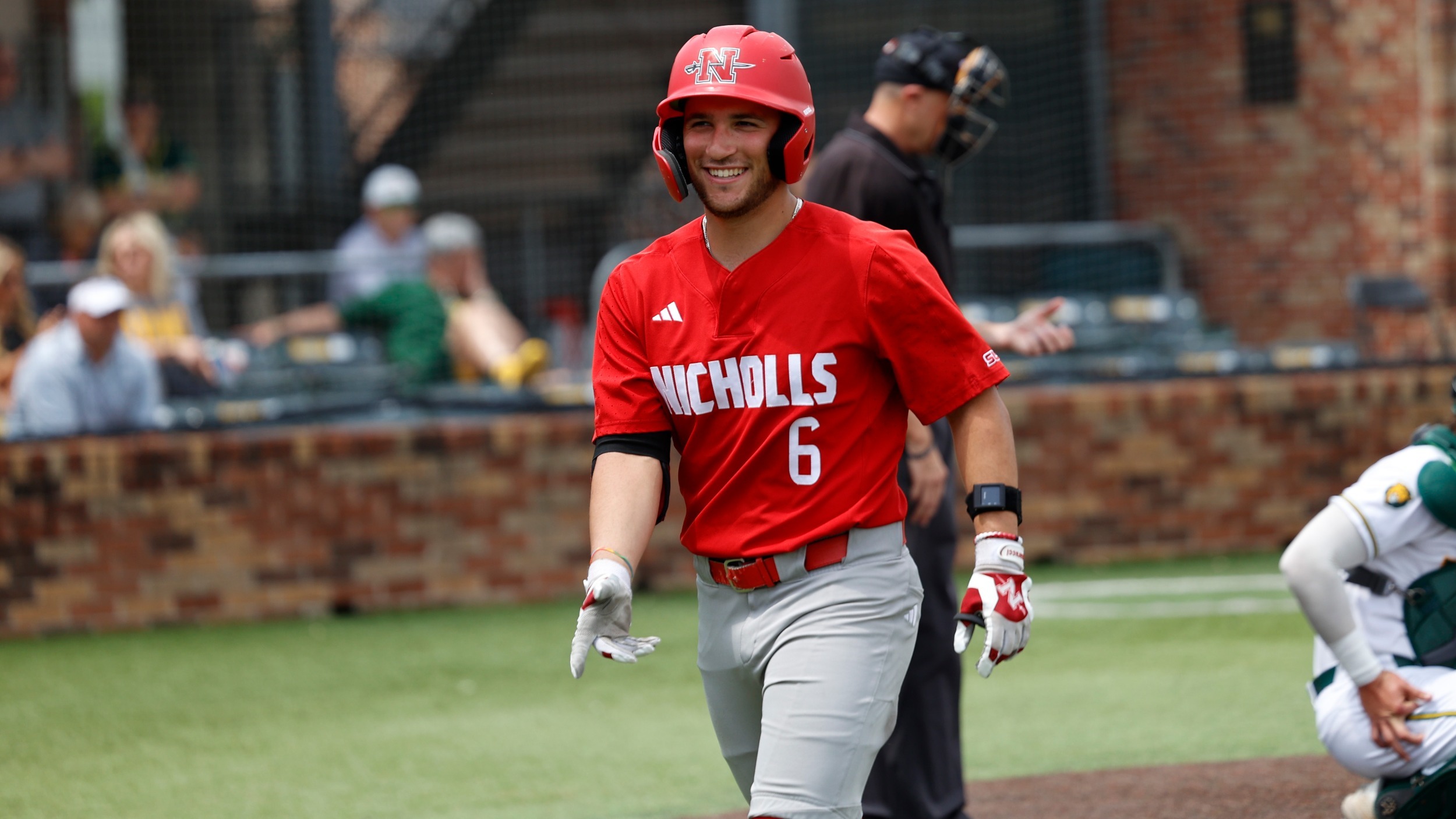 Garrett Felix - Baseball - Nicholls State University Athletics