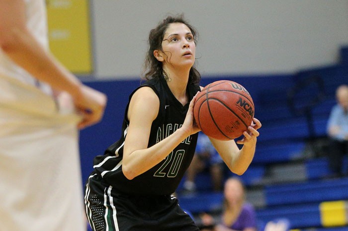 Alexis Wegrzynek - Women's Basketball - Nichols College Athletics
